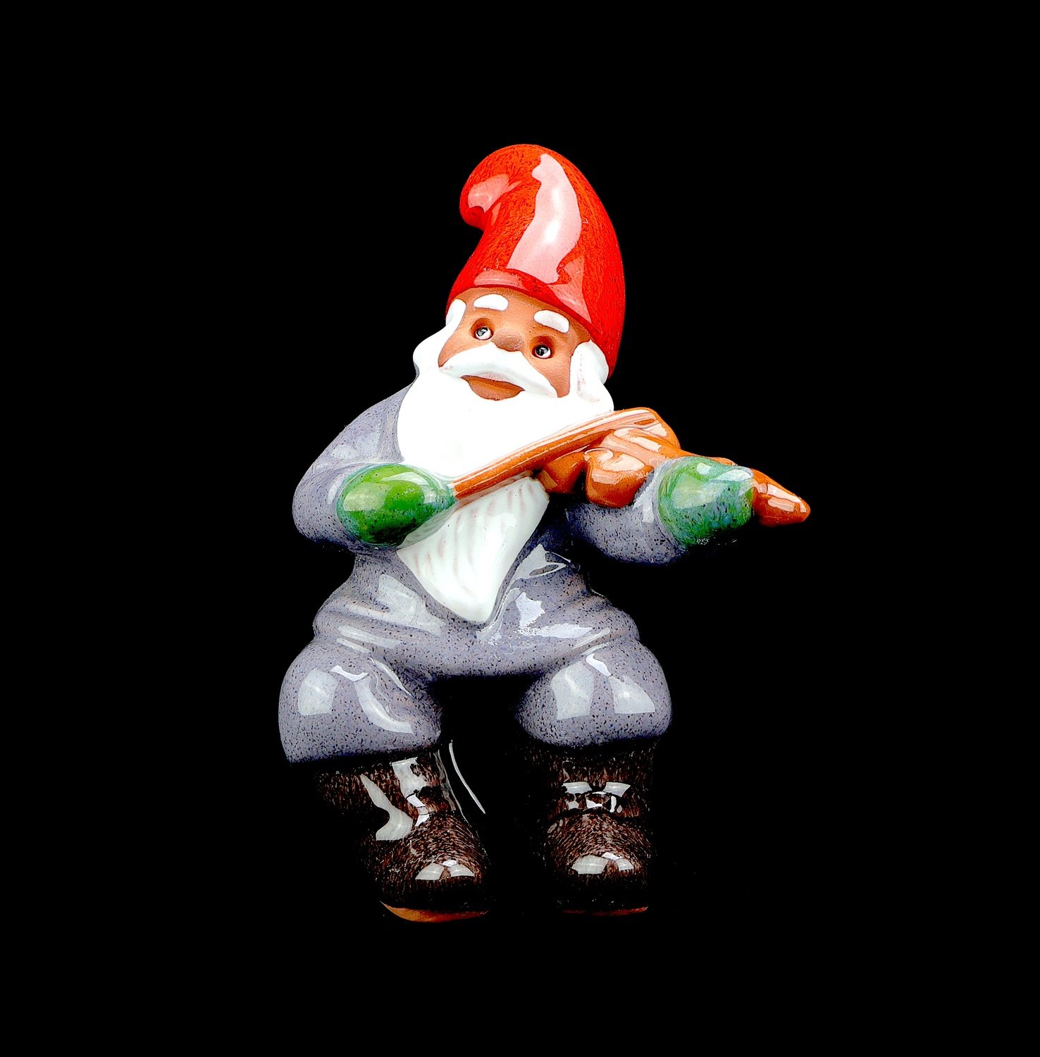 TOMTE MED FIOL 17 CM ROLF B.. | Köp från Porslinspojken på Tradera ...