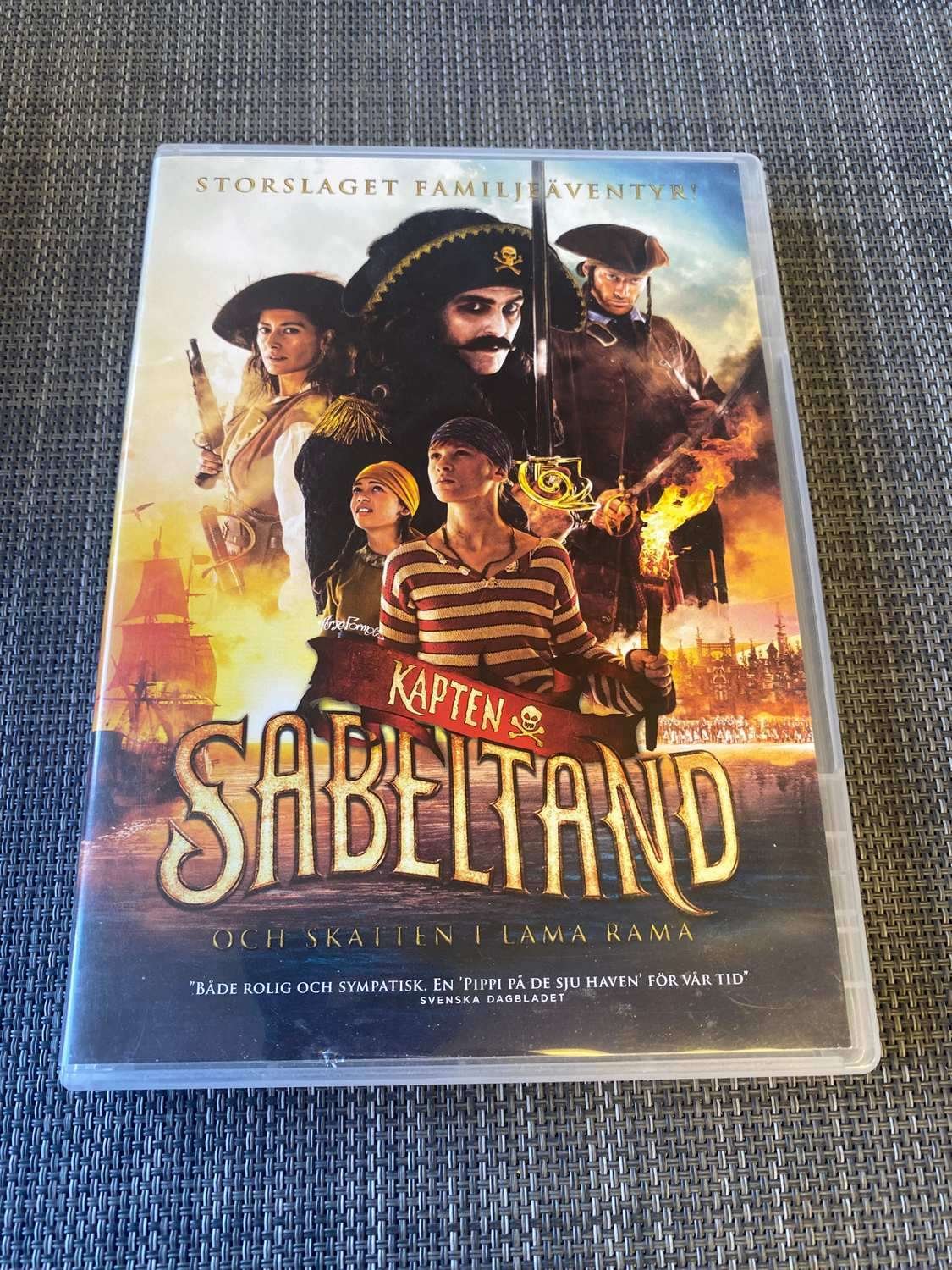 Kapten Sabeltand och skatten i .. | Köp från LindesFynd på Tradera ...