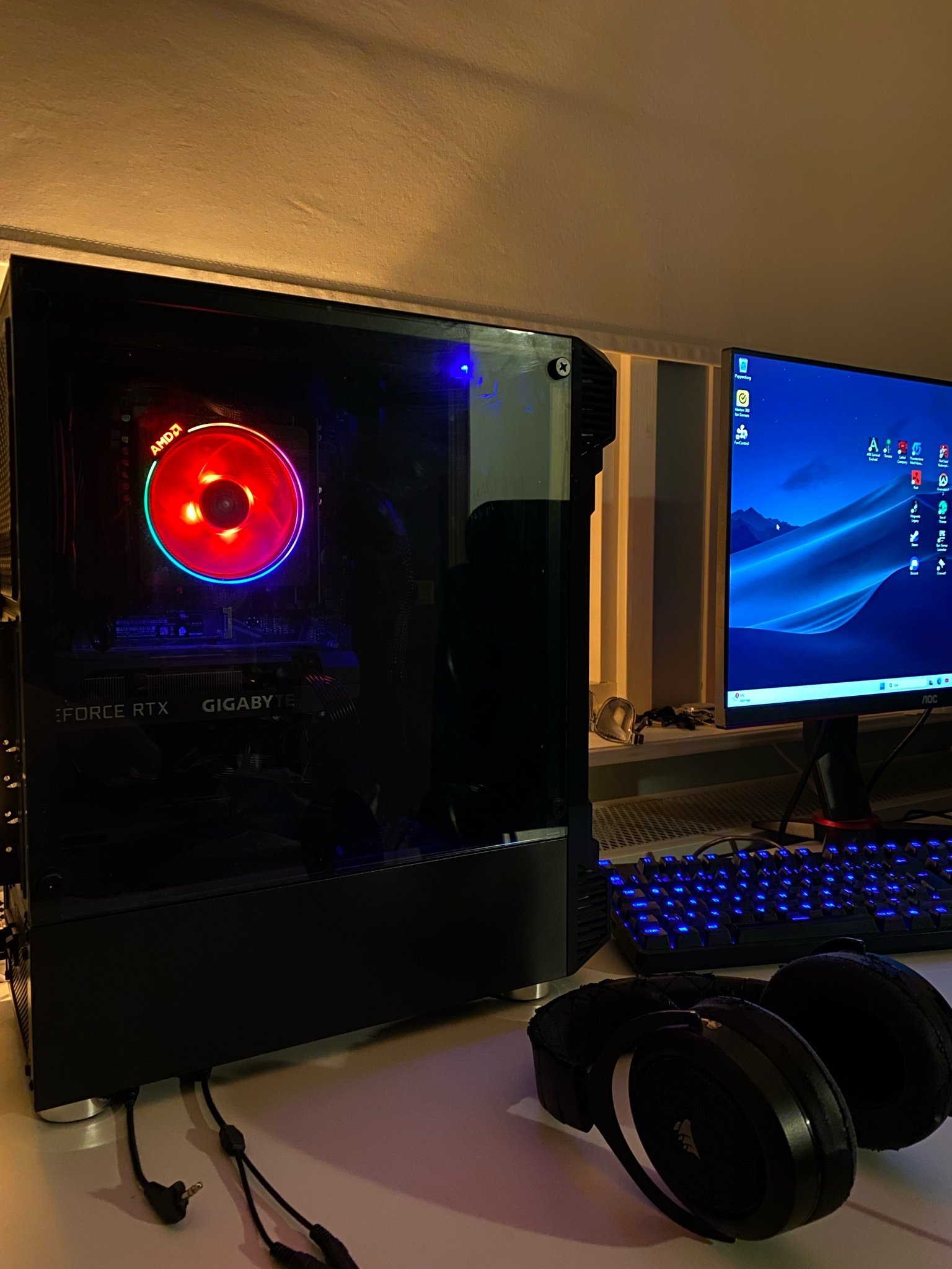 Gaming Setup | Köp på Tradera (708061217)