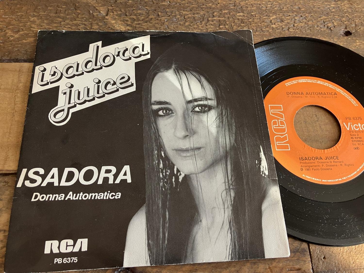 Se produkter som liknar ISADORA JUICE - ISADORA 7" 1981 på Tradera ...