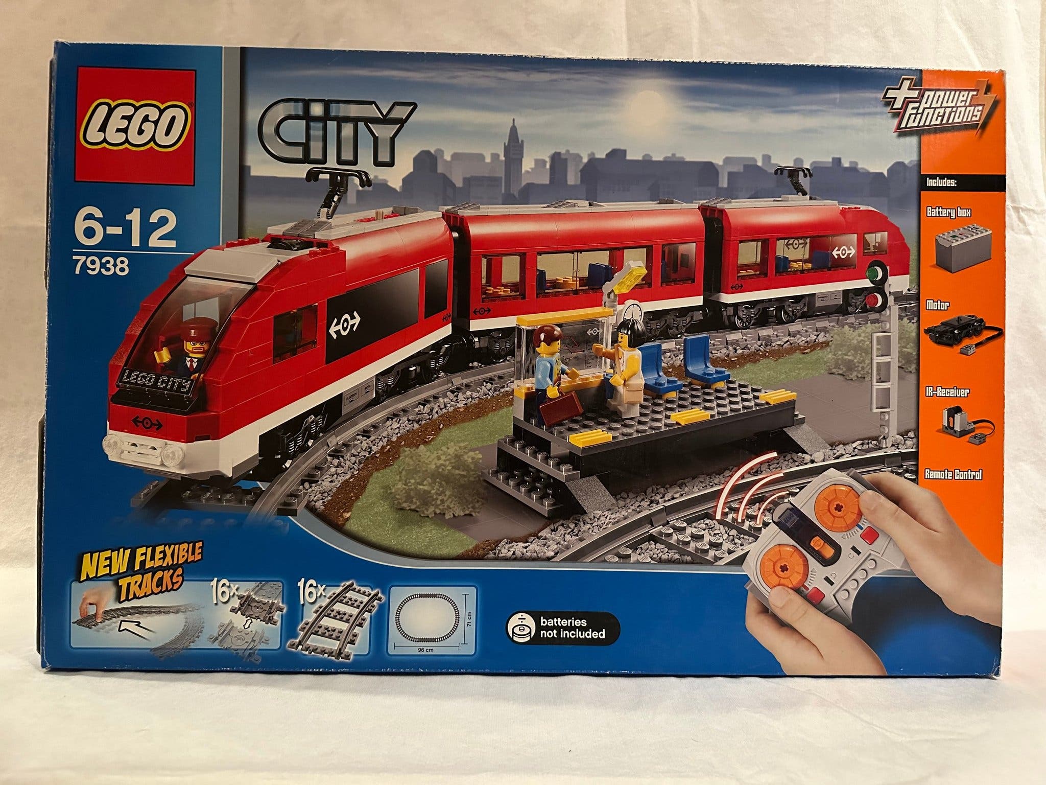 Se produkter som liknar LEGO City Tåg 7938 på Tradera (706496947)