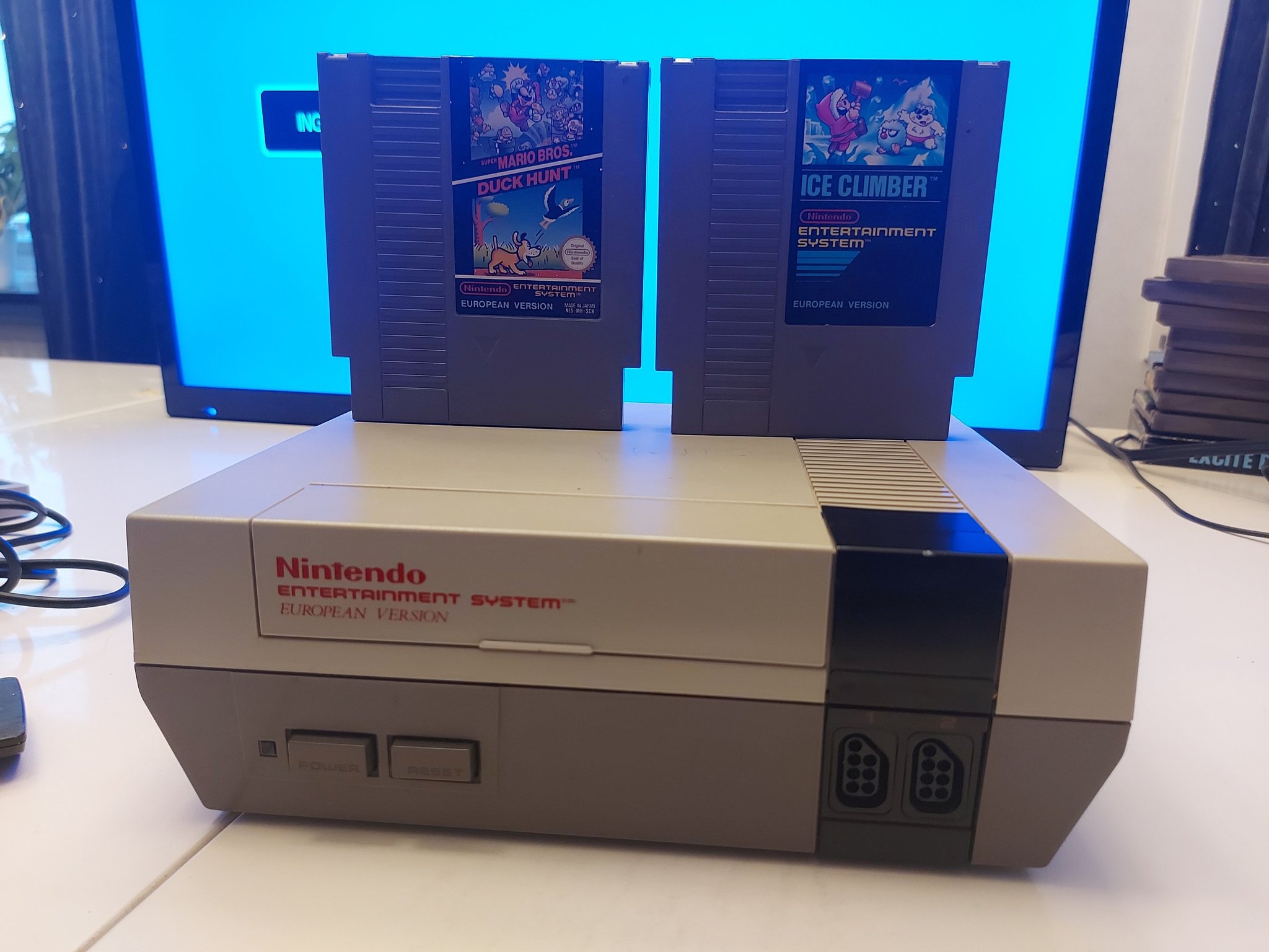 Se produkter som liknar Nintendo 8-Bit med 2 spel (Ic.. på Tradera ...