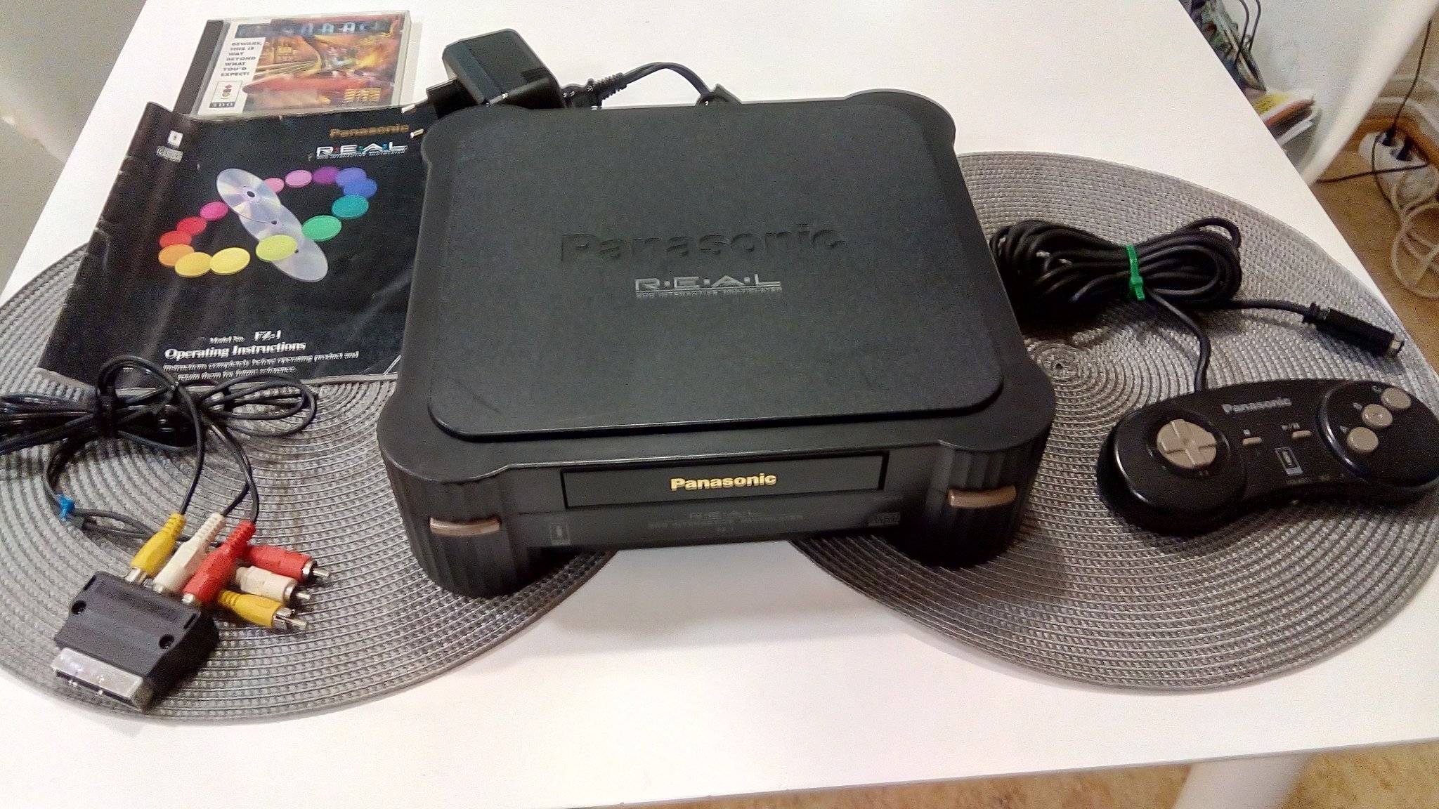 PANASONIC 3DO FZ-1 (392168285) ᐈ Köp på Tradera