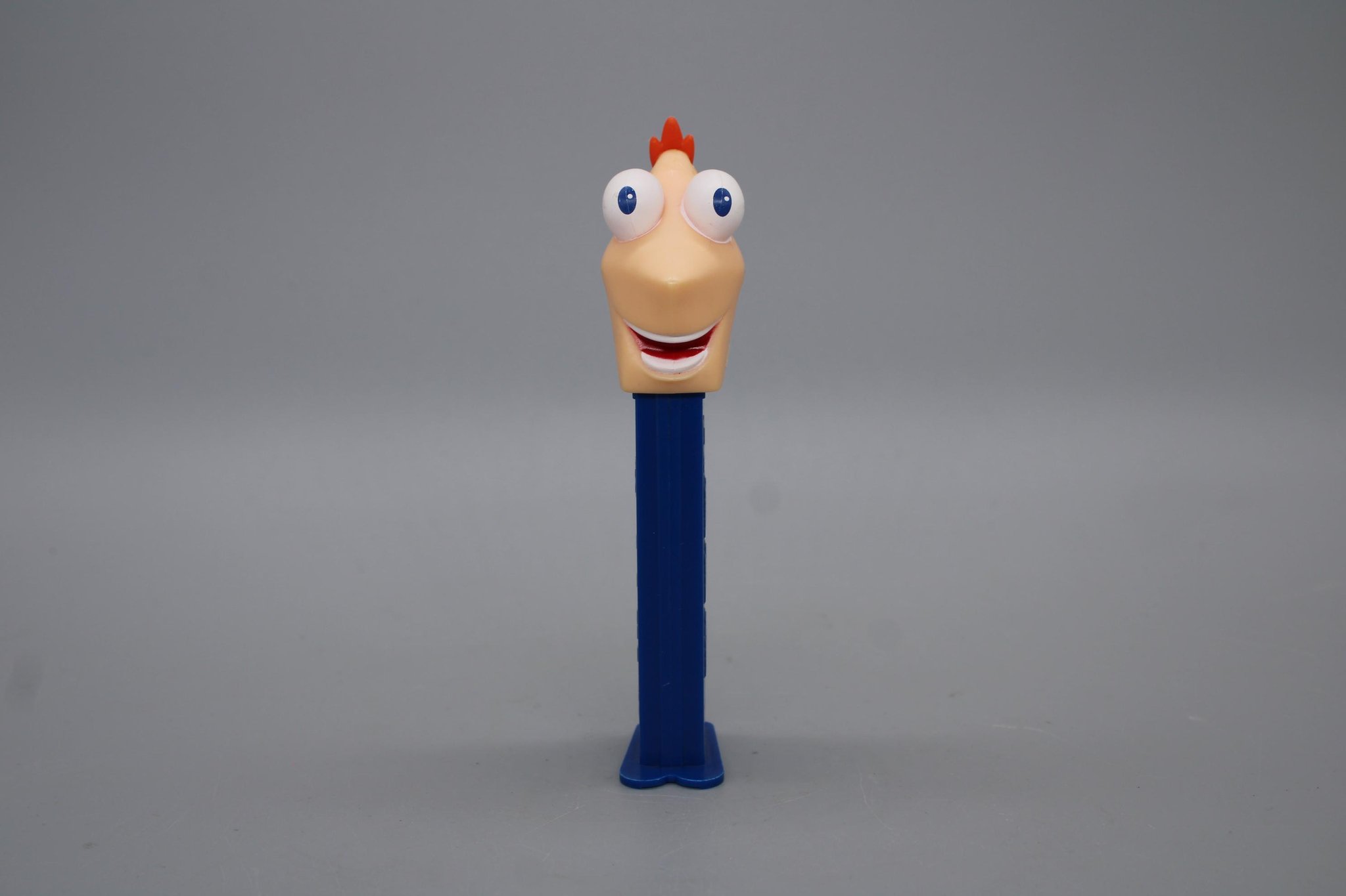 PEZ Phineas & Ferb - Pez-Dis.. | Köp från RetroUniverse på Tradera ...