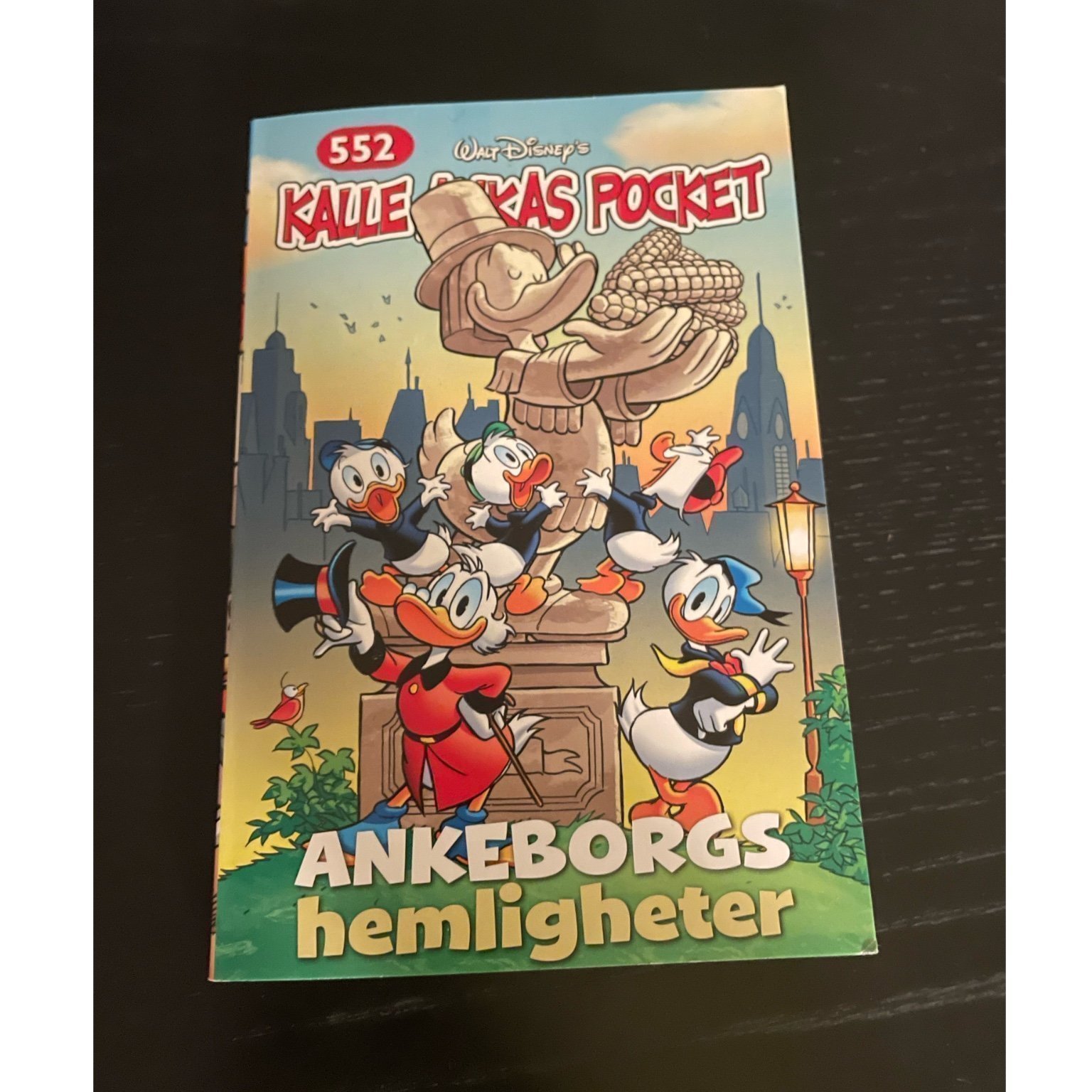 Se produkter som liknar Kalle Anka Pocket 552 book - .. på Tradera ...