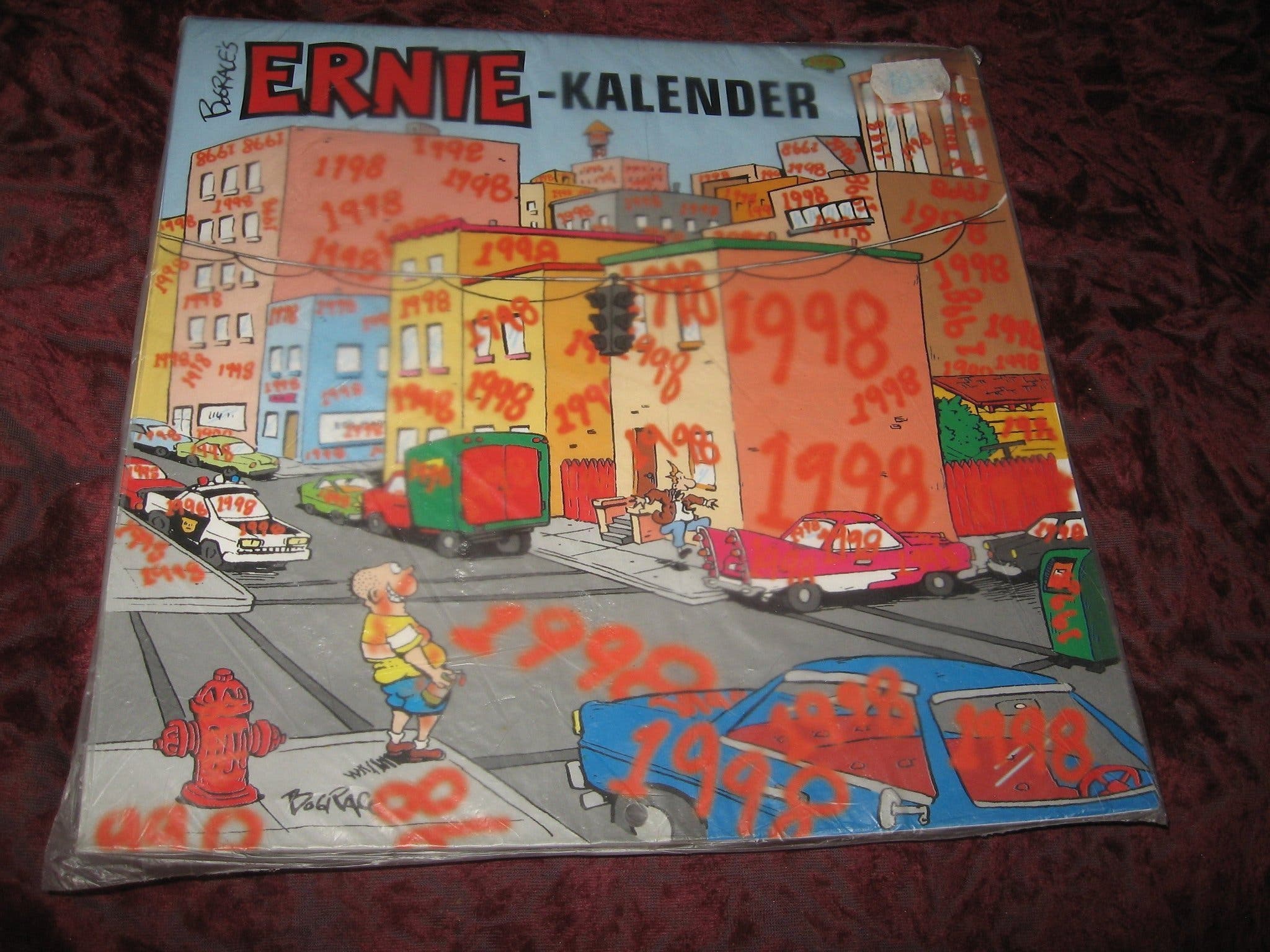 Se produkter som liknar ERNIE-KALENDER 1998 NY INPLAS.. på Tradera ...