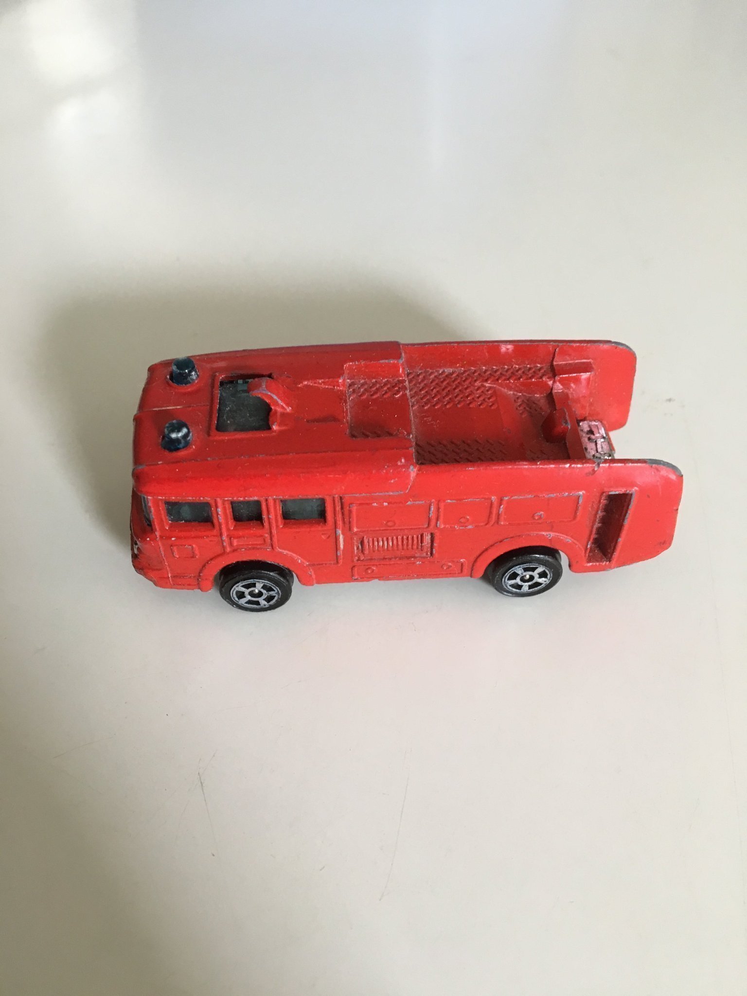 Corgi Juniors Brandbil Fire Tender | Köp på Tradera (573362563)