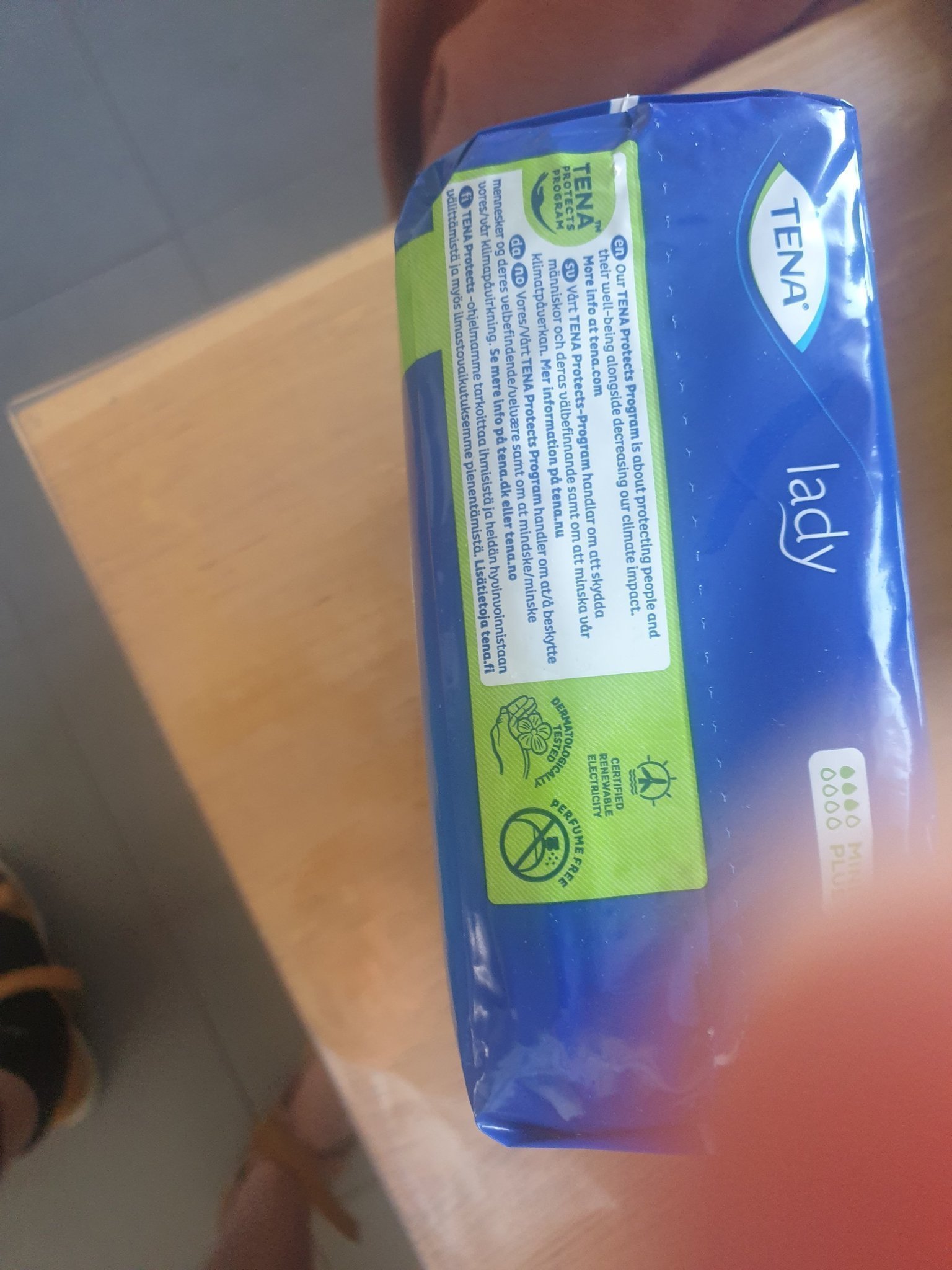 TENA Lady Mini Plus | Köp på Tradera (711812039)