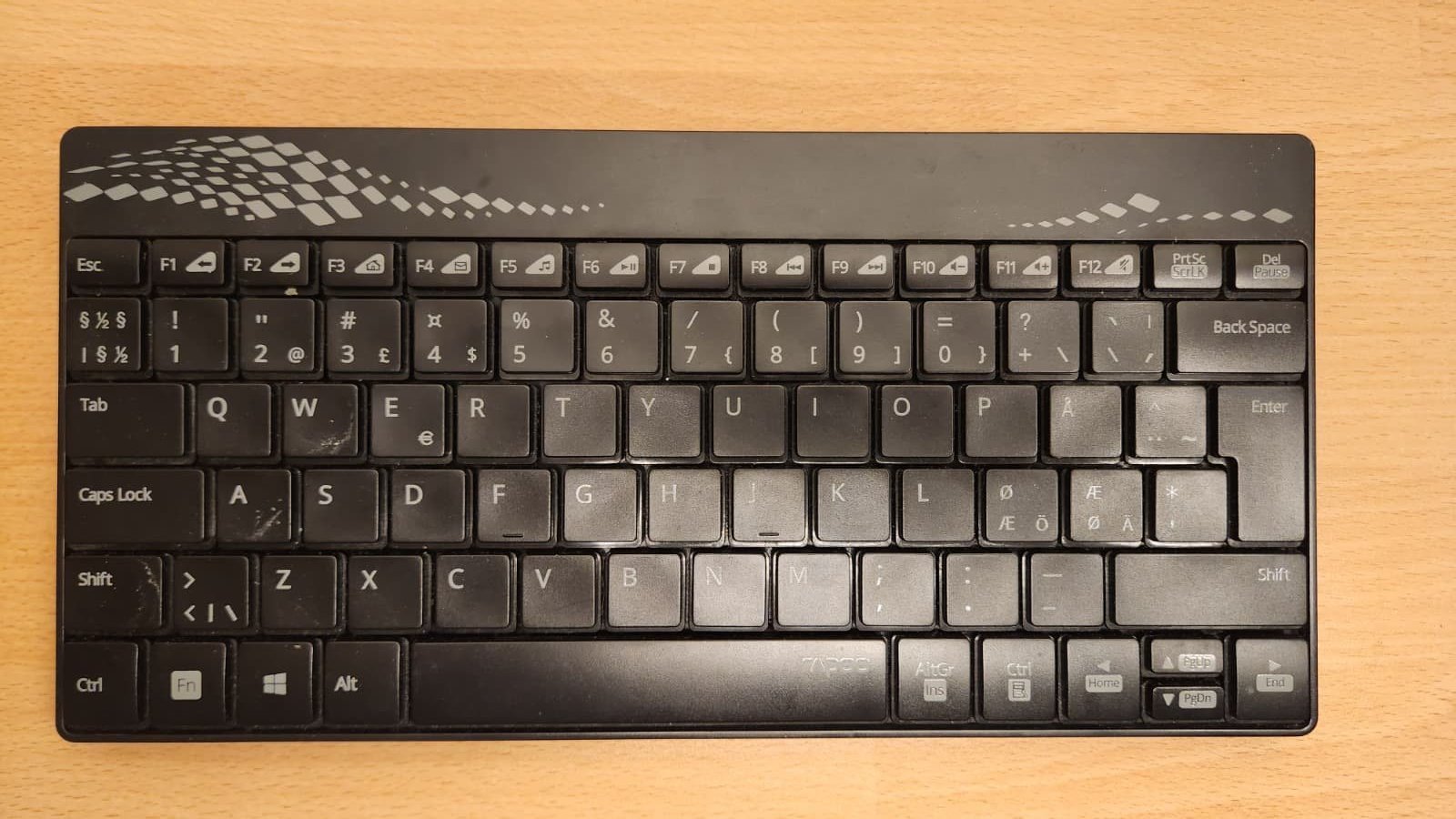 Rapoo E2000P Trådlöst Kompakt Tangentbord - Nor.. | Köp på Tradera ...