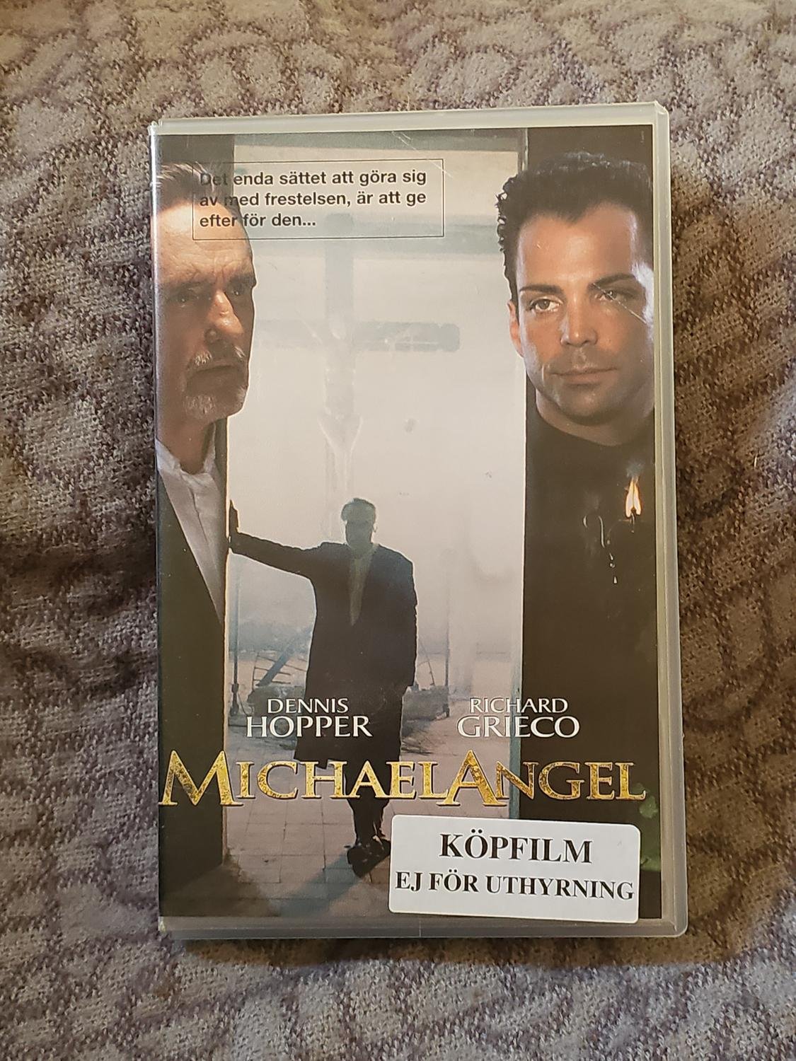 Michael Angel - Dennis Hopper,.. | Köp från SandsOfTime på Tradera ...