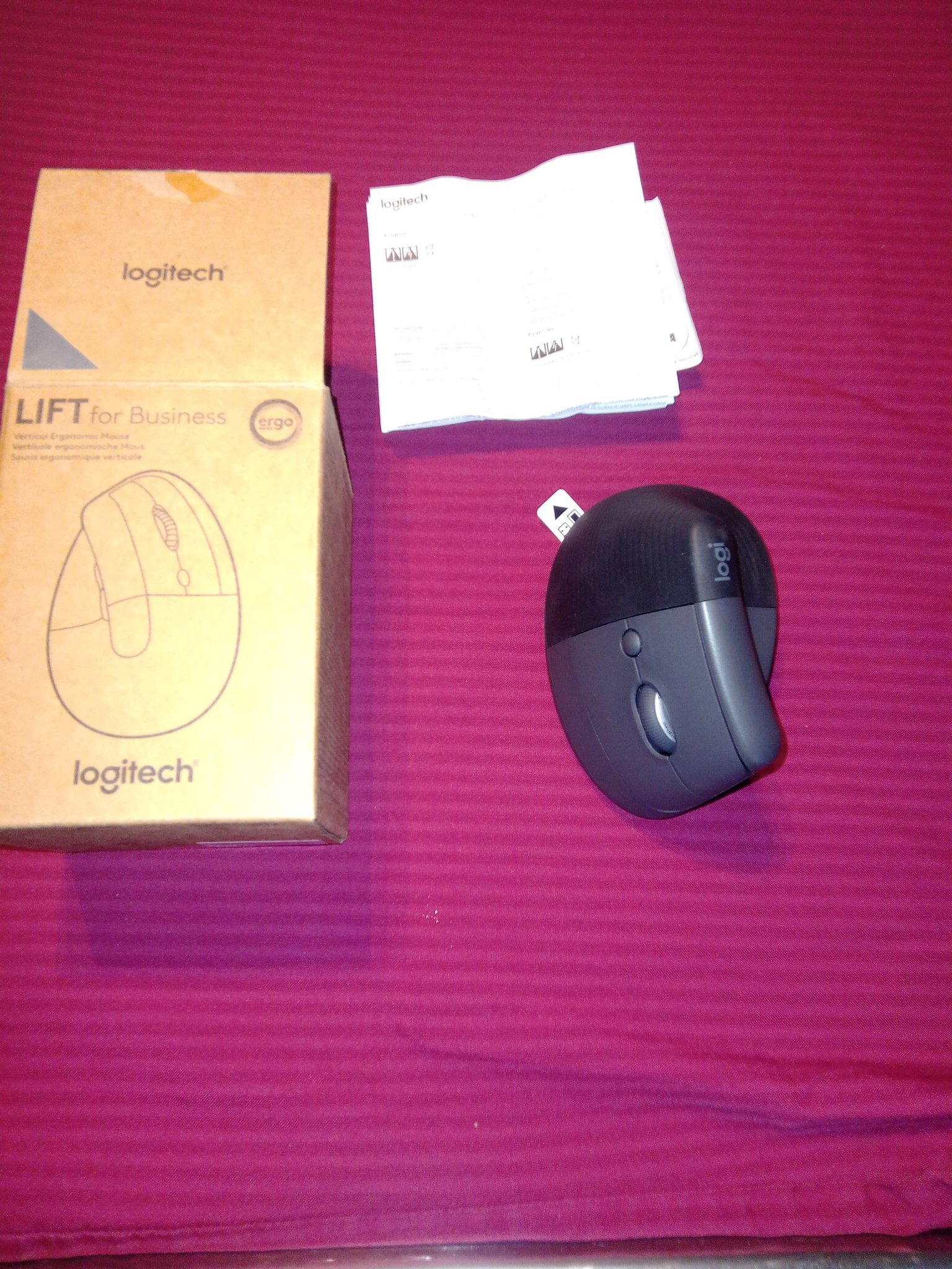 Logitech Lift for Business | Köp på Tradera (701228137)