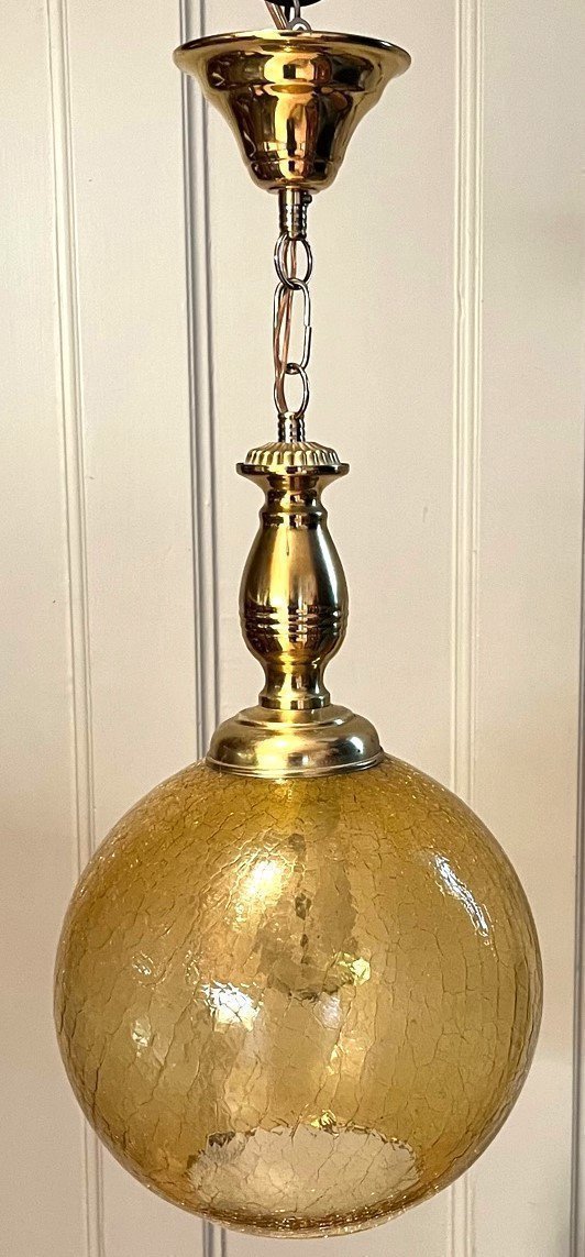 Se produkter som liknar TAKLAMPA GULMETALL/MÄSSING GLAS på Tradera ...