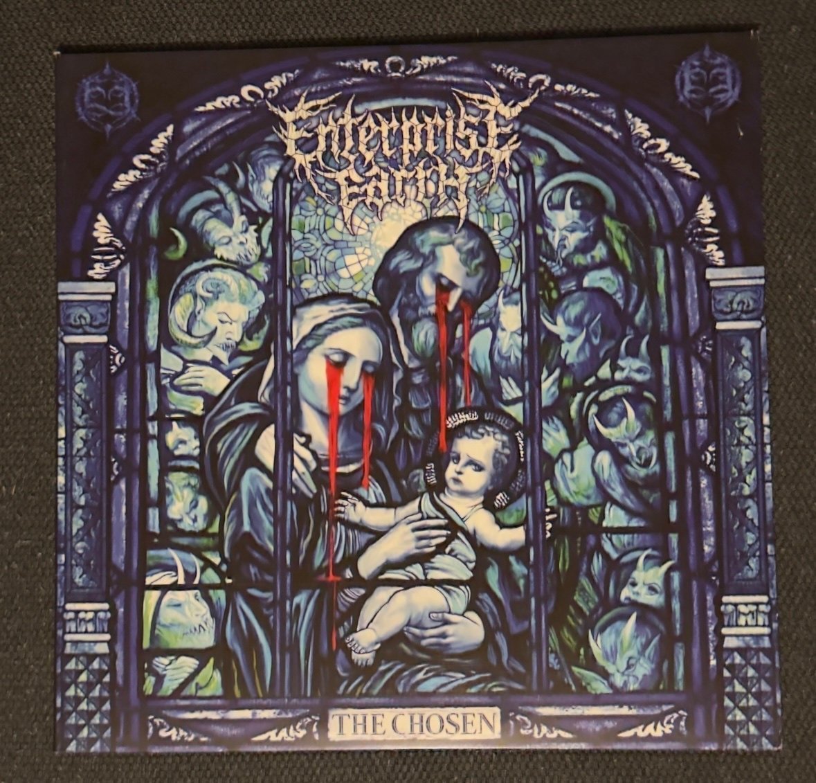 Enterprise Earth - The Chosen - Limited Edition.. | Köp på Tradera ...