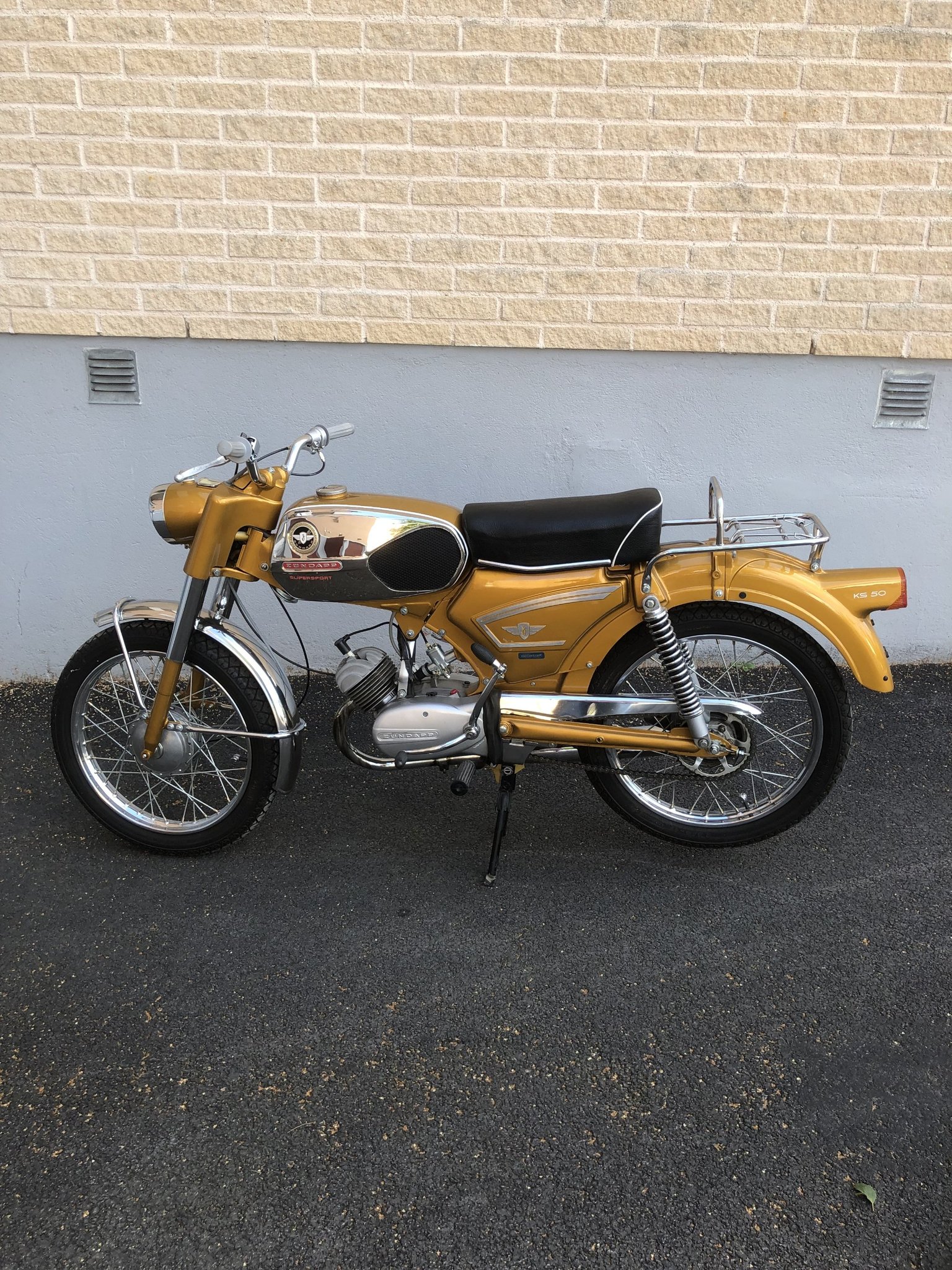 ZUNDAPP KS 50 1974 ARIZONAGULD (359101816) ᐈ Köp på Tradera