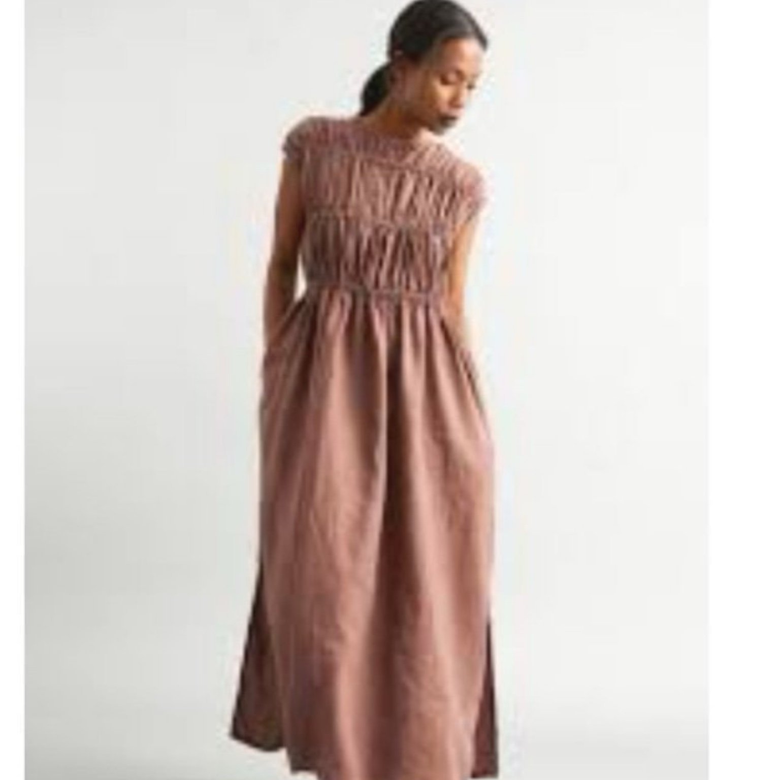 Se produkter som liknar Kay Day klänning linneklännin.. på Tradera ...