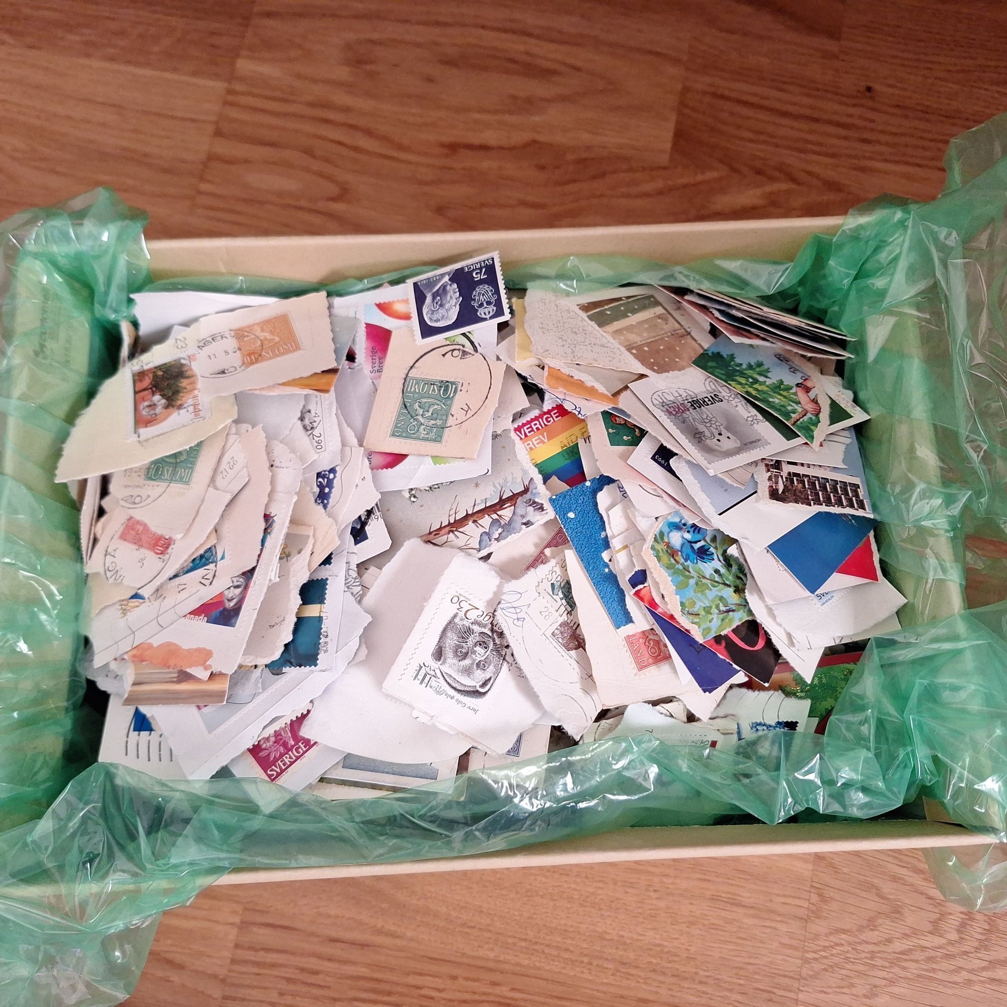 kartong med stämplade frimärken Sverige Finland.. | Köp på Tradera ...