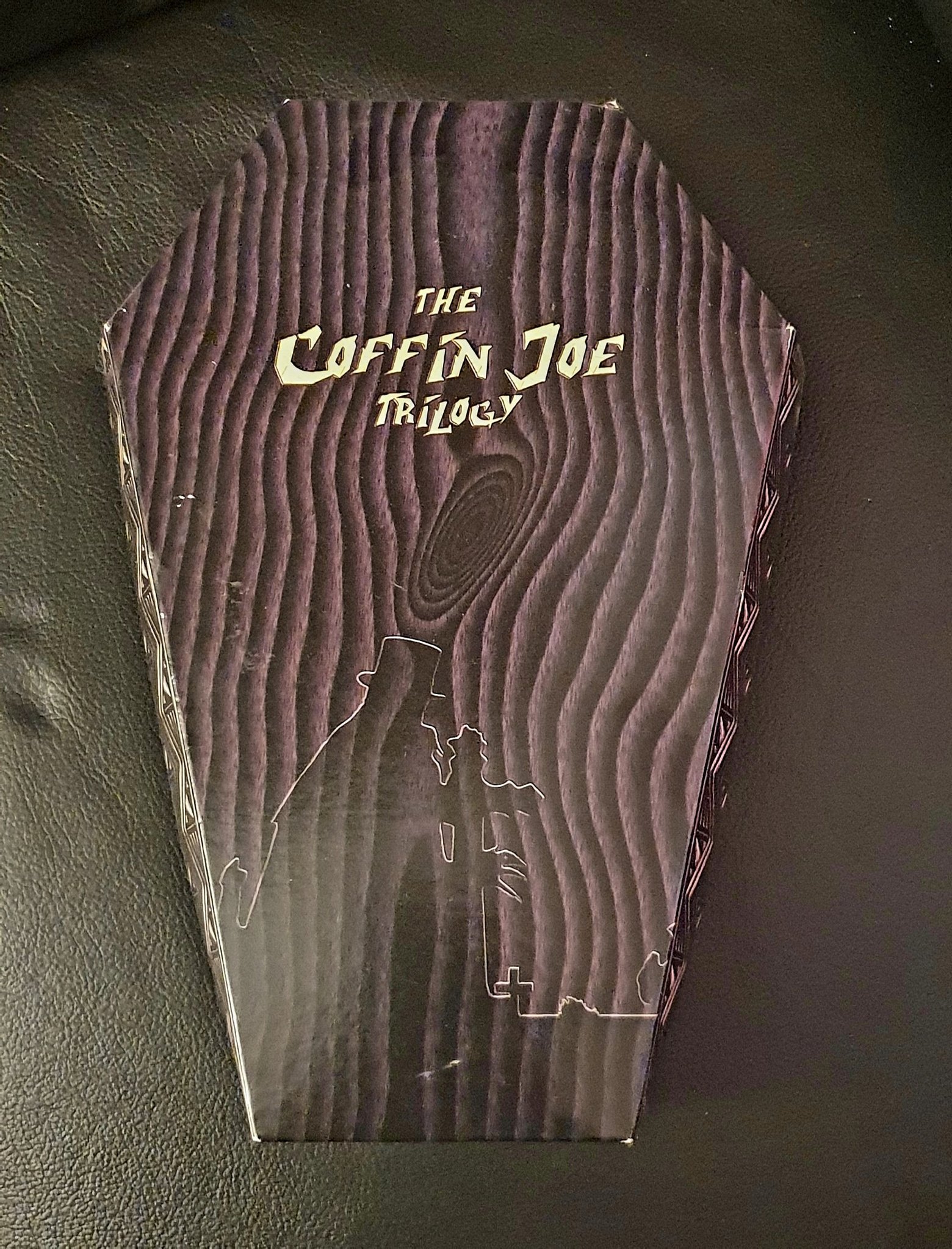 Se produkter som liknar Coffin Joe Trilogy 3-DVD, kis.. på Tradera ...