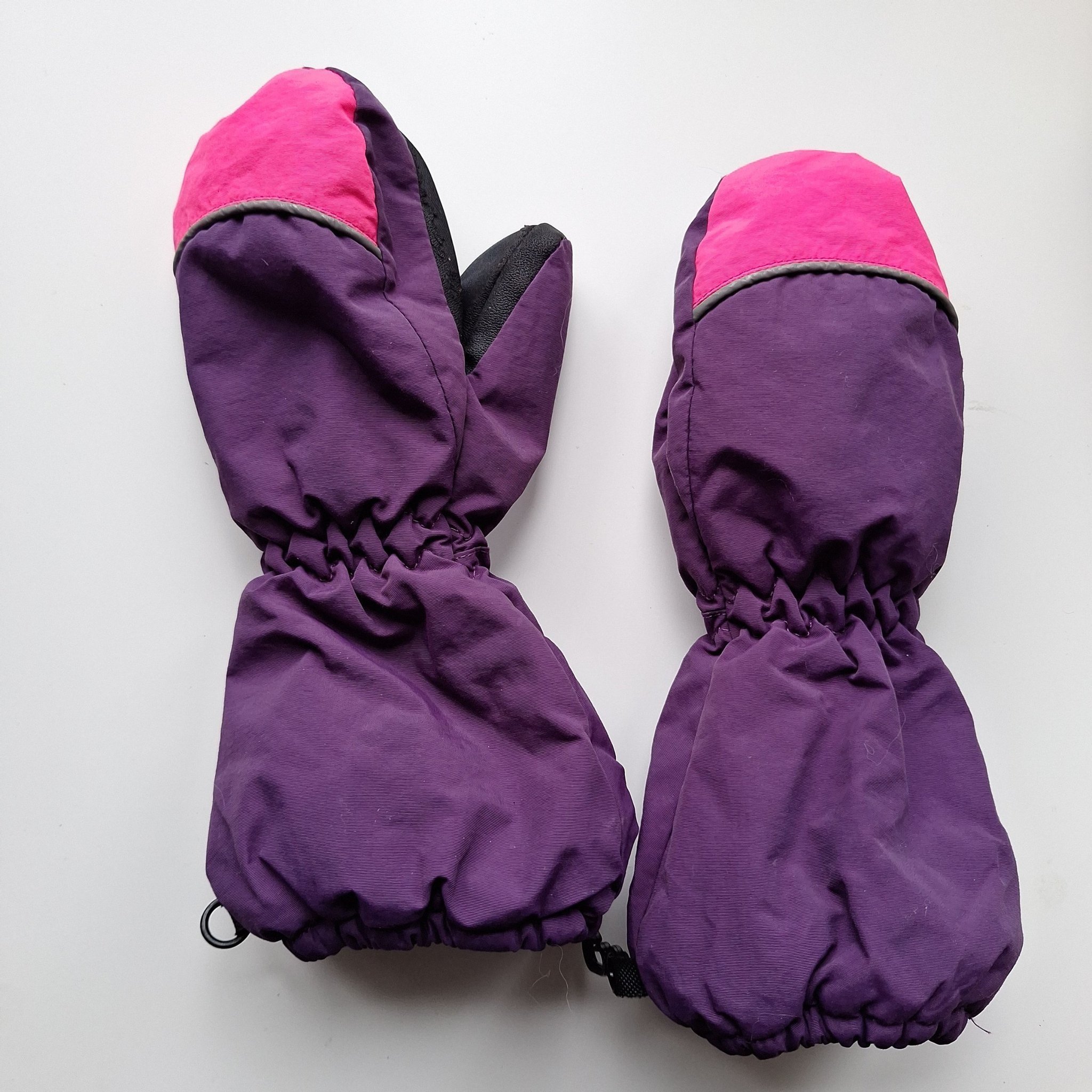 Lila, rosa vantar tumvantar, storlek 5 ÅR | Köp på Tradera (734182745)
