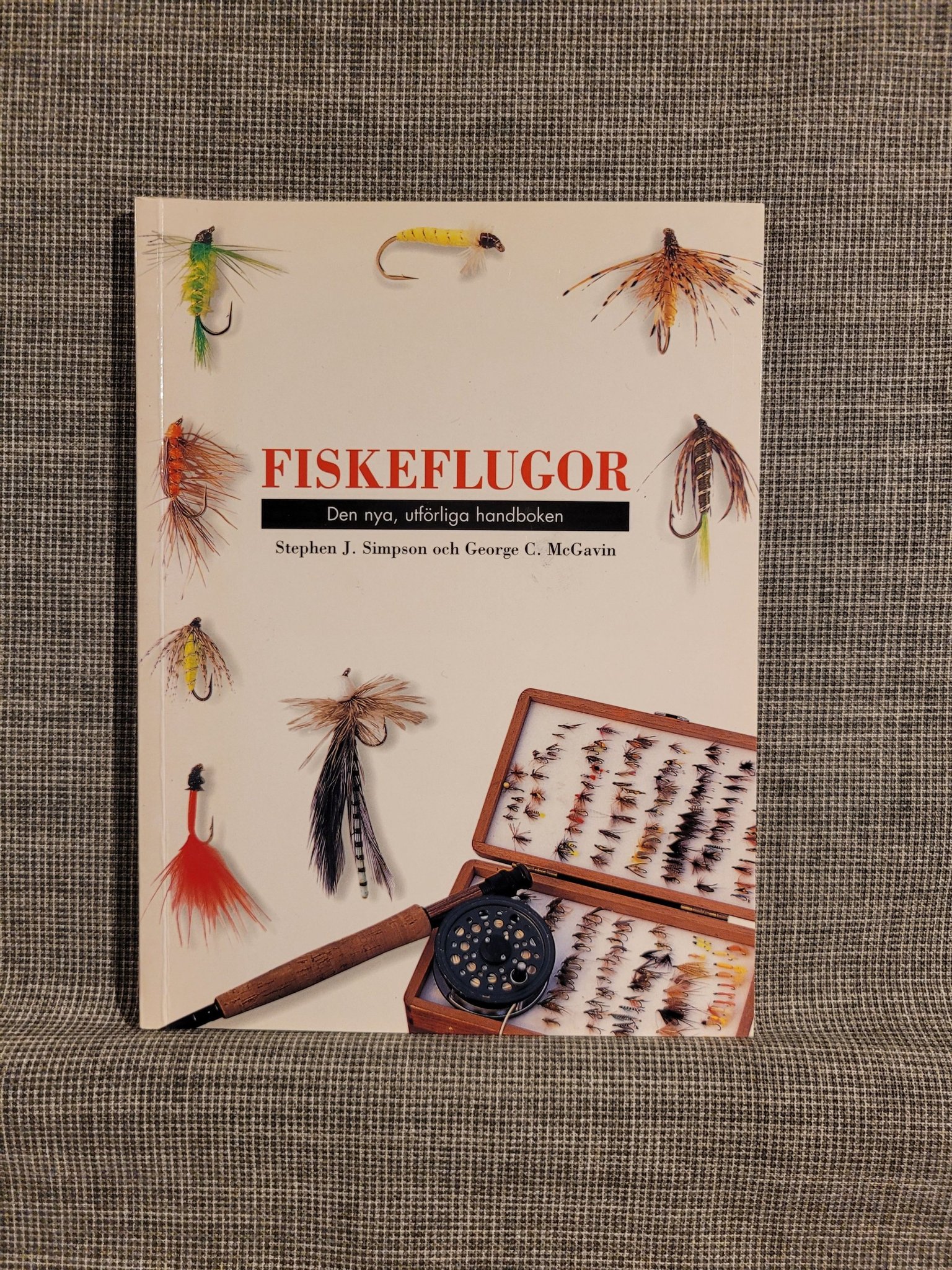 Fiskeflugor - Stephen J. Simpson och George C. .. | Köp på Tradera ...
