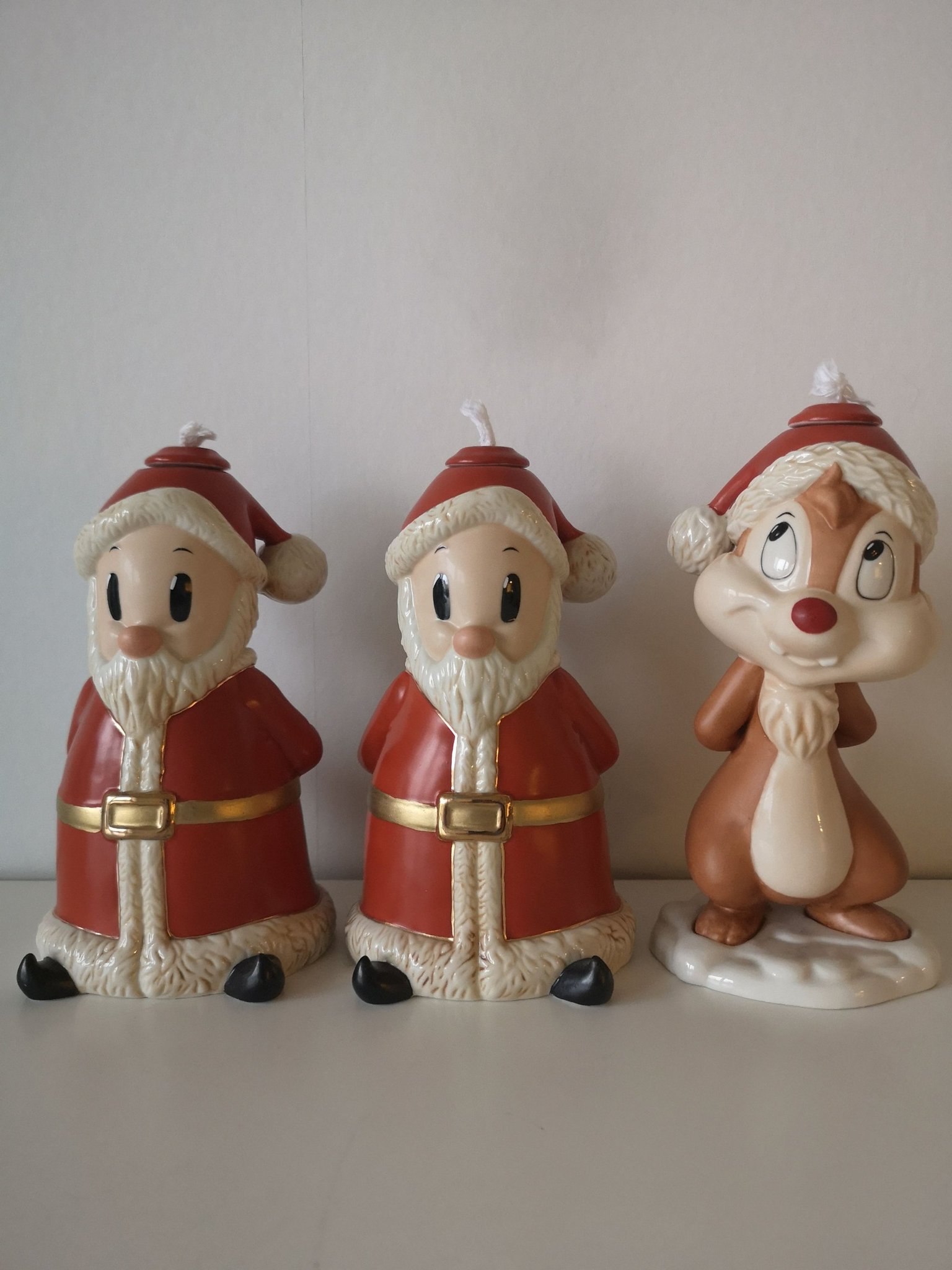 Fyrklövern Disney. Puff och tomtarna! | Barnebys