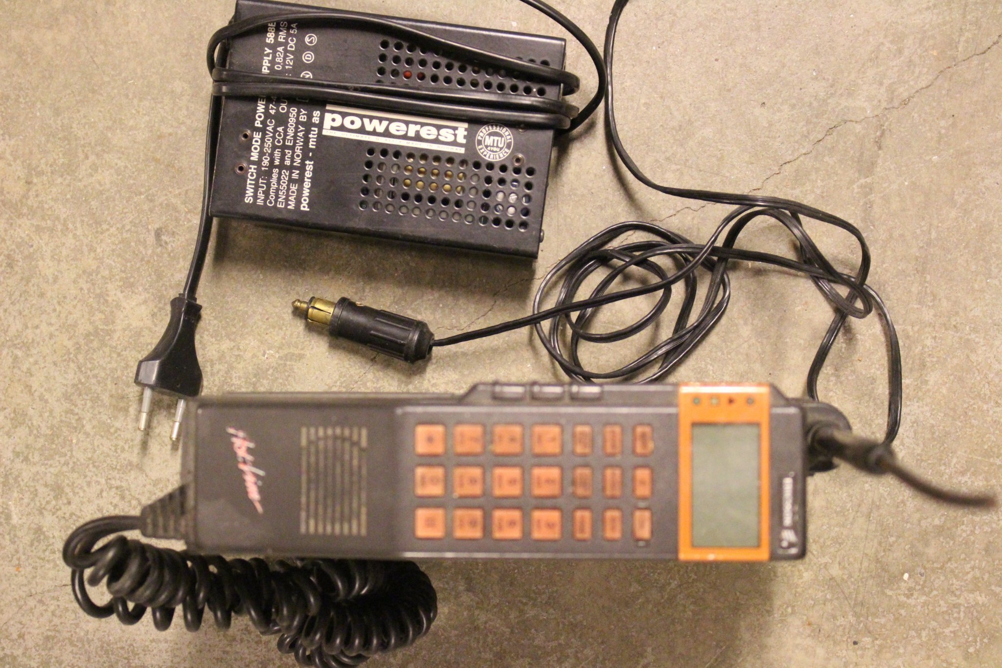 NMT 900 Ericsson Hotline - bärbar telefon "mobi.. (409933631) ᐈ Köp på ...