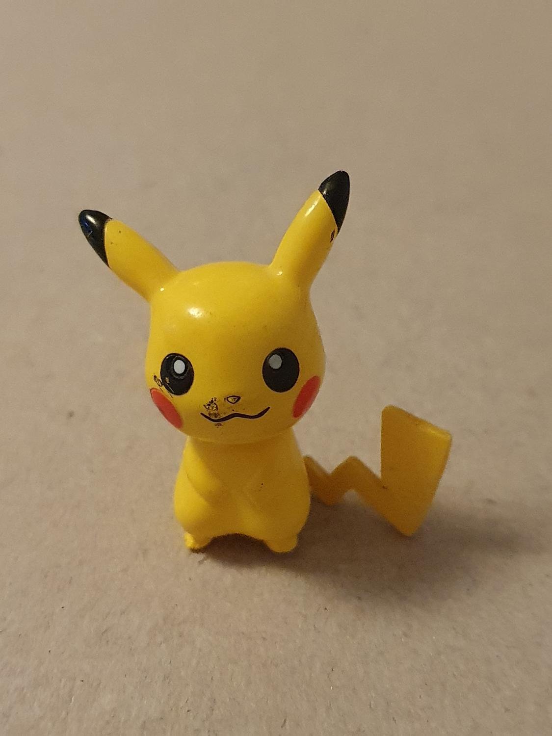Pikachu - Yujin Mini Bobblehead / Bubblehead - .. | Köp på Tradera ...