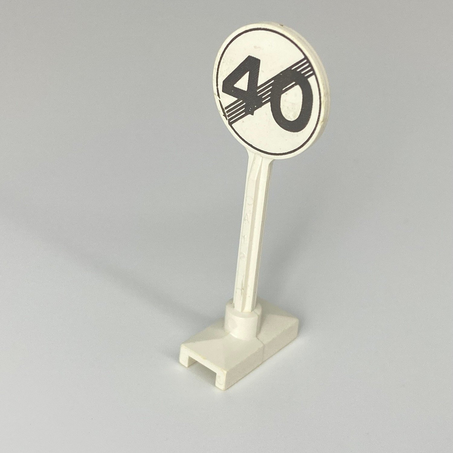 LEGO, Road Sign, Vit, ID: 14pb02 | Köp från Klossy på Tradera (657119233)