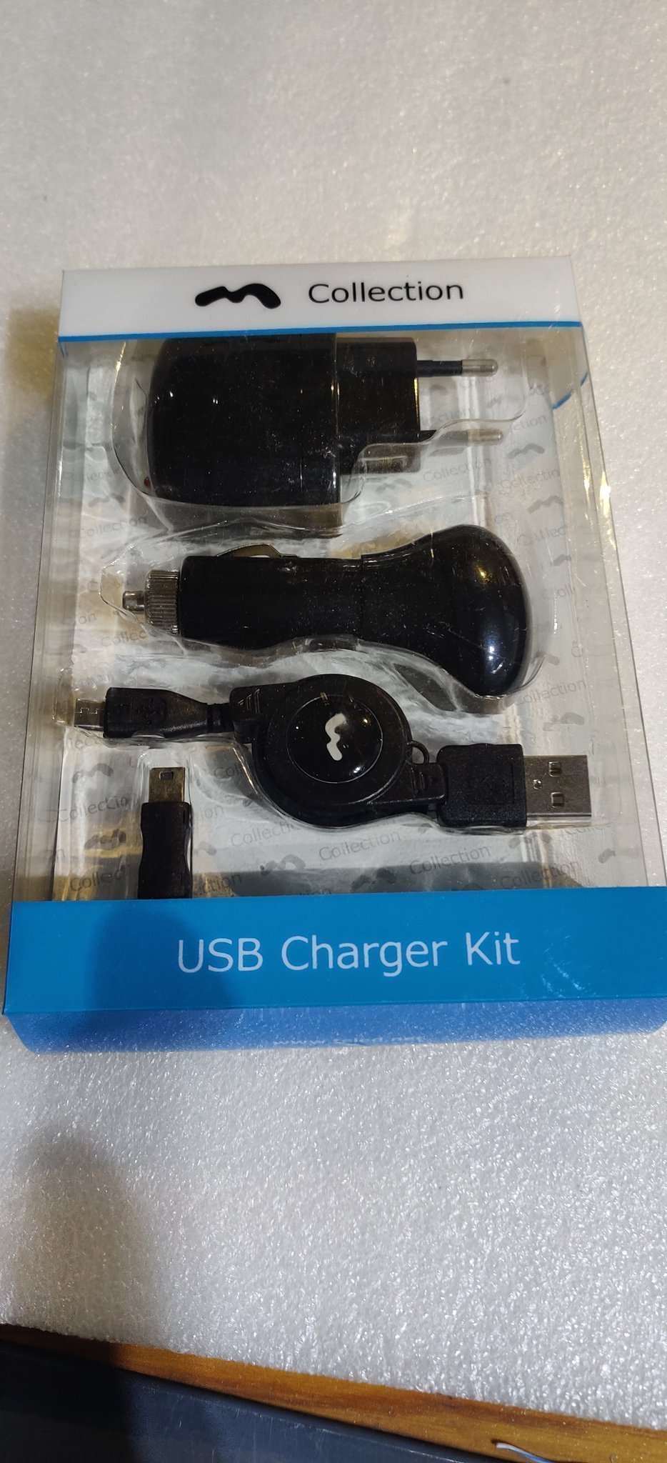 Universal USB Charger Kit med nytt skärmskydd -.. | Köp på Tradera ...