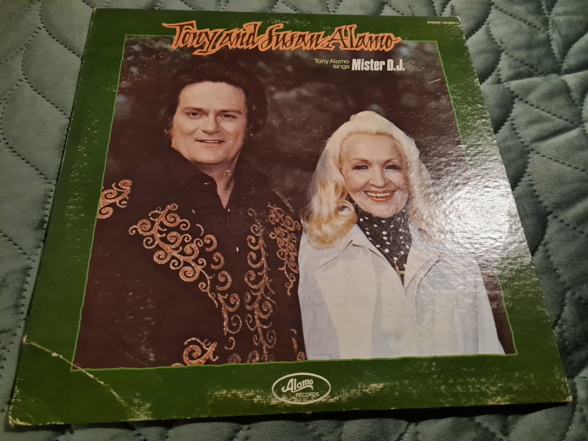 Se produkter som liknar Tony and Susan Alamo - Mister.. på Tradera ...