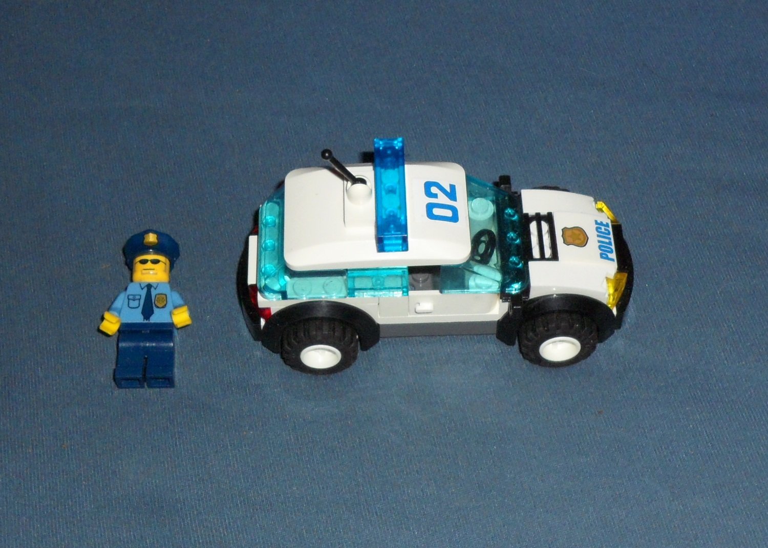 LEGO : Polisbil / Policecar #12 | Köp på Tradera (677015493)