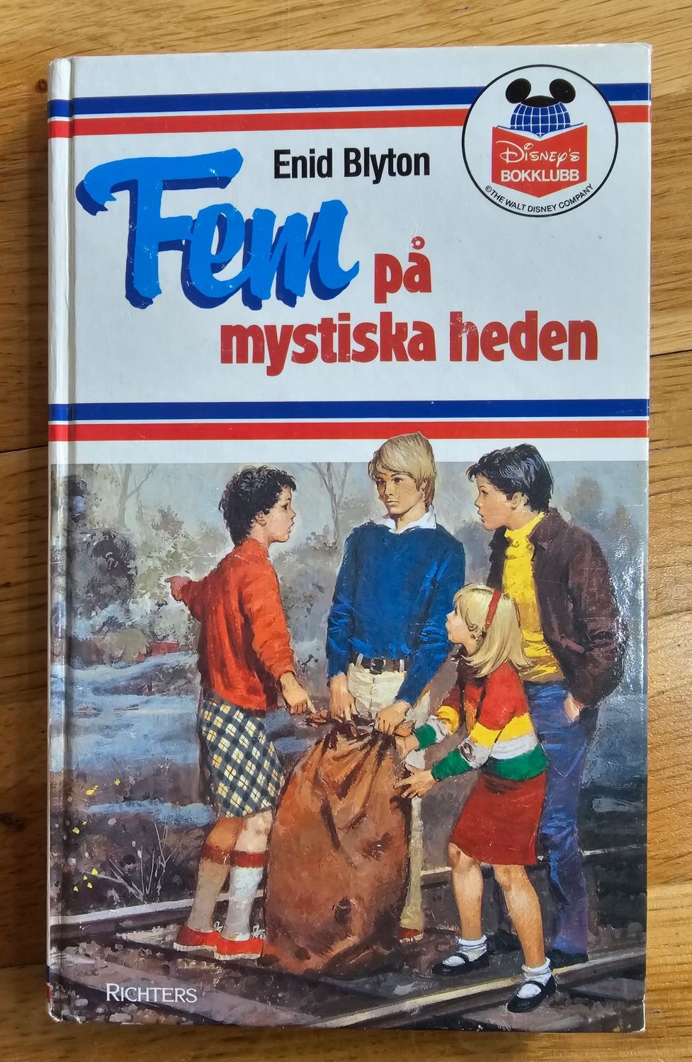 BOK. FEM PÅ MYSTISKA HEDEN. ENID BLYTON. | Köp på Tradera (649101489)