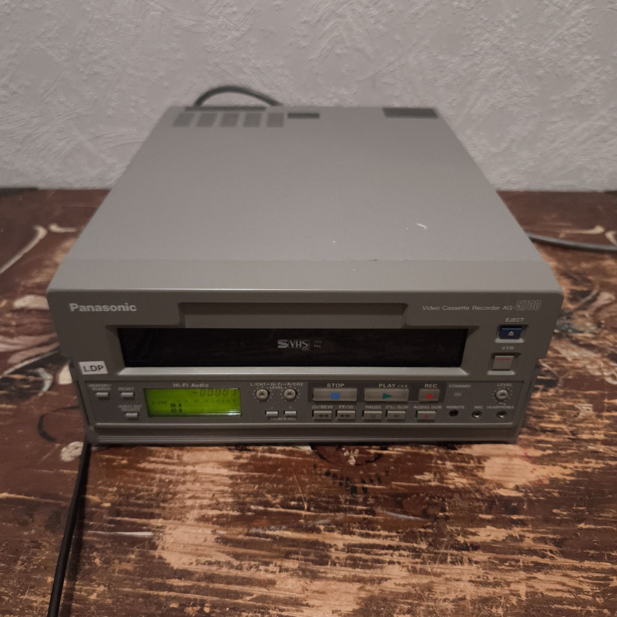 Se produkter som liknar Panasonic AG-5700-E Video Cas.. på Tradera (688372893)