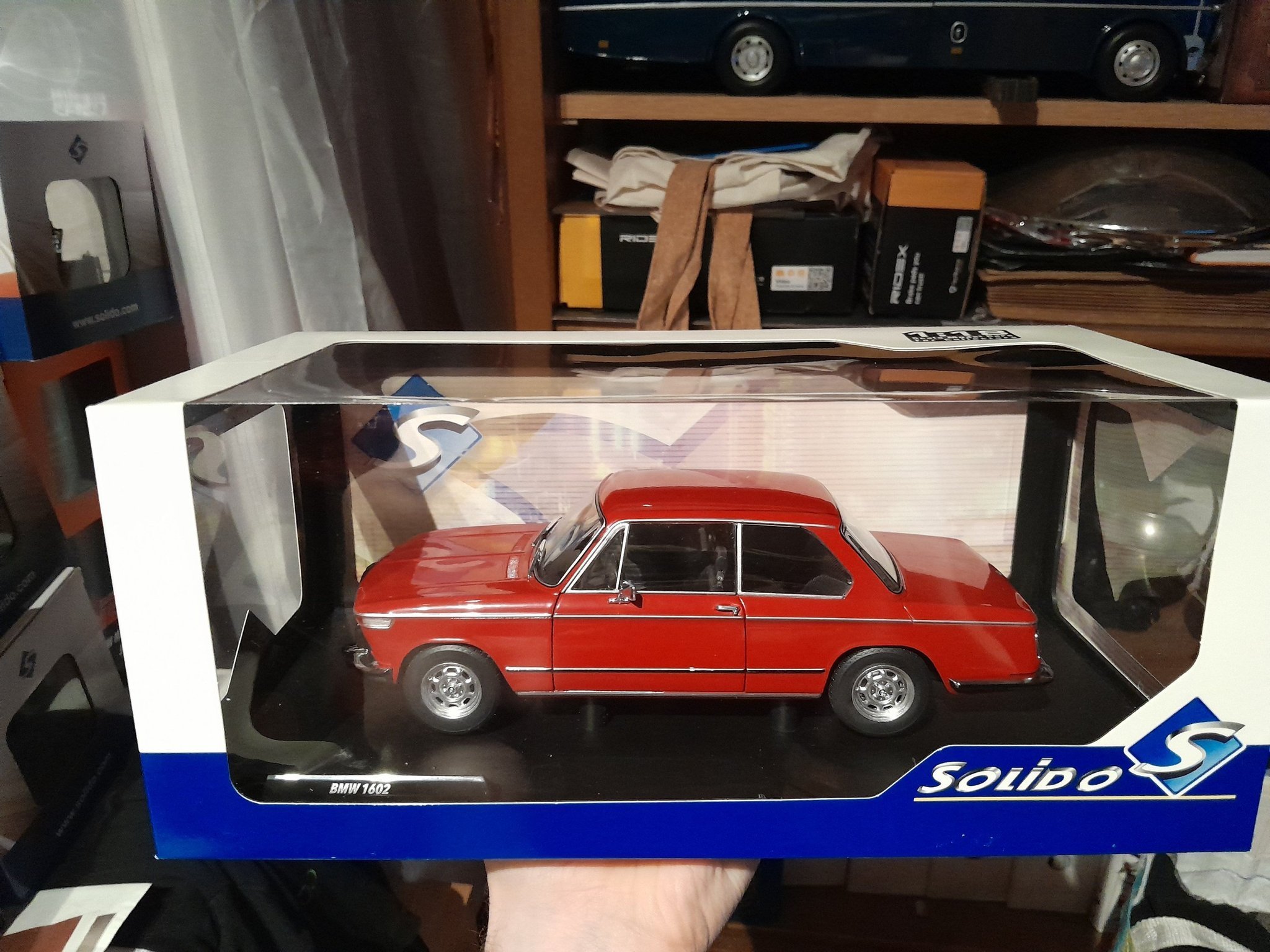 Se produkter som liknar 1:18 BMW 1602, 1971 på Tradera (686351553)