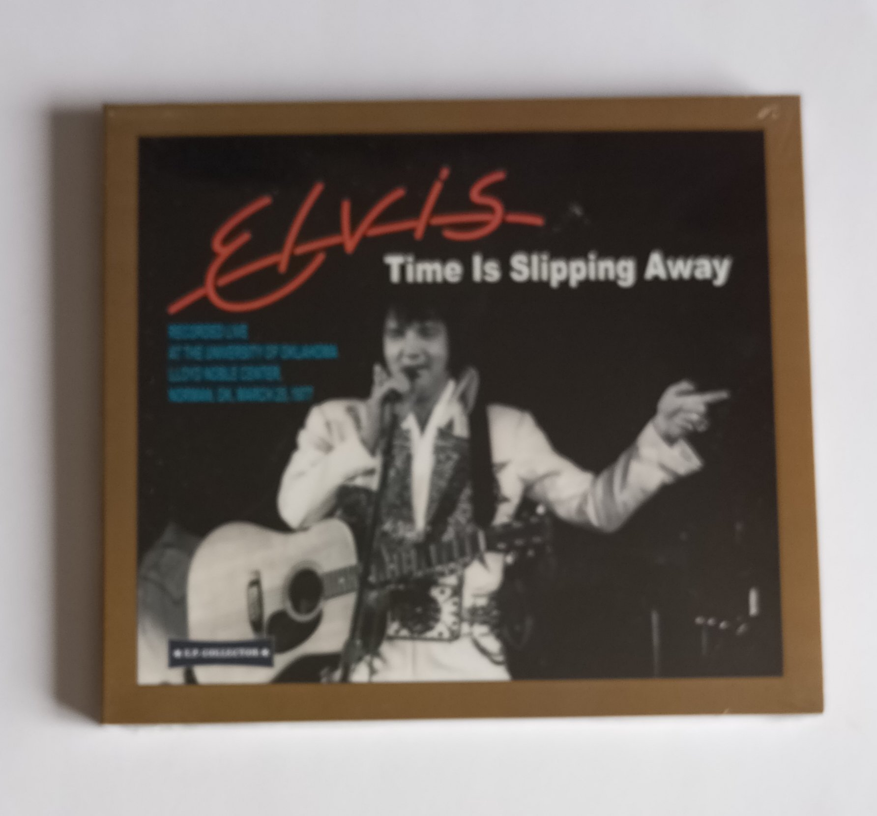 Se produkter som liknar Elvis - Time Is Slipping Away på Tradera ...