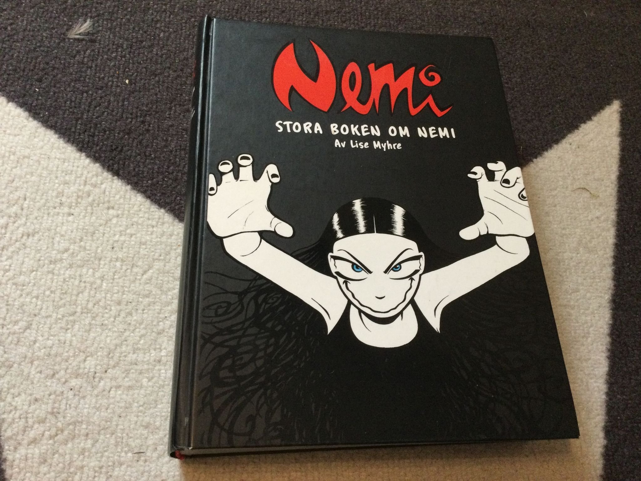 Se produkter som liknar Stora Boken Om NEMI av Lise M.. på Tradera ...