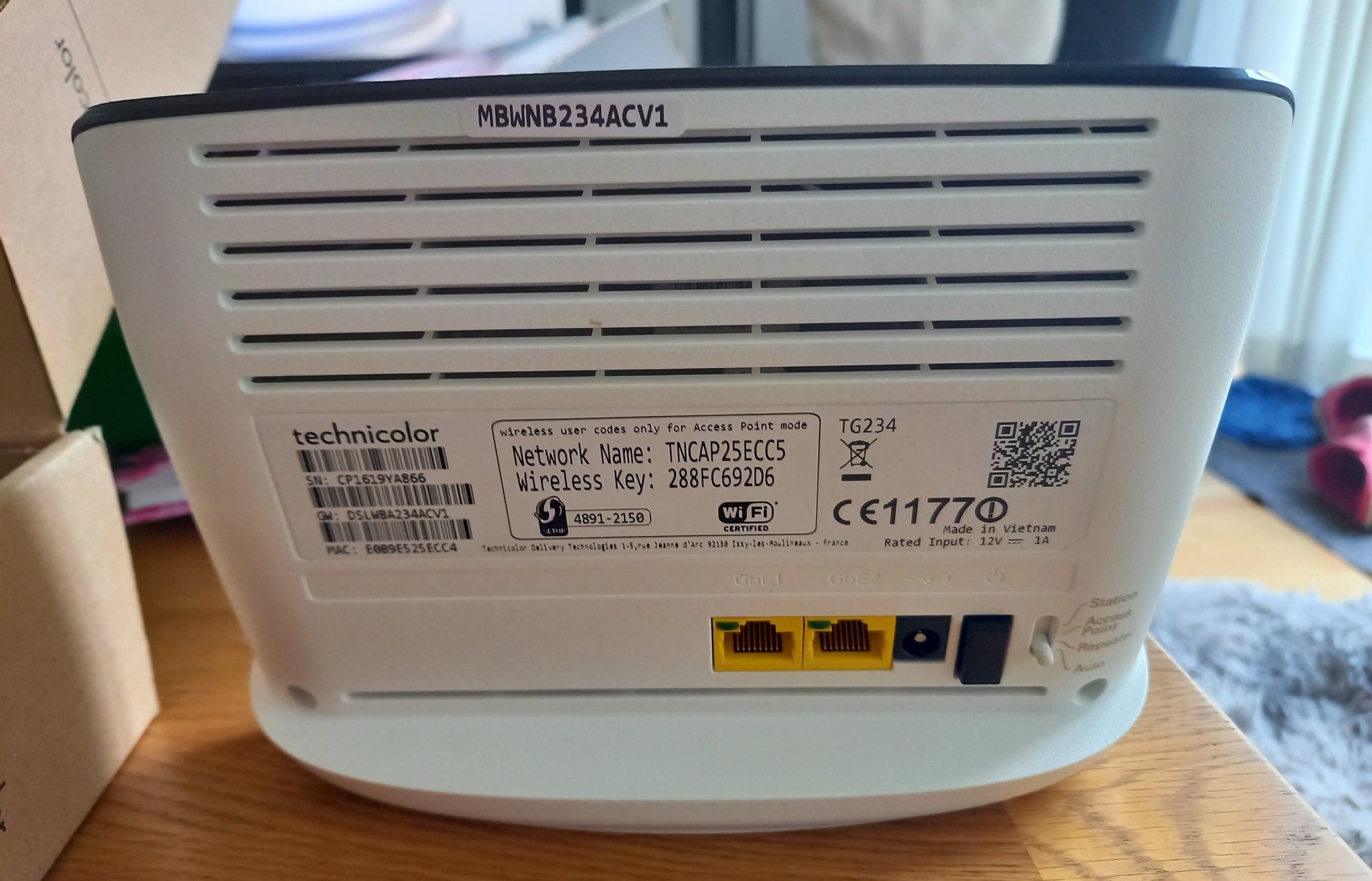 Wifi brygga, Technicolor TG234, Bredbandsbolaget, fint skick