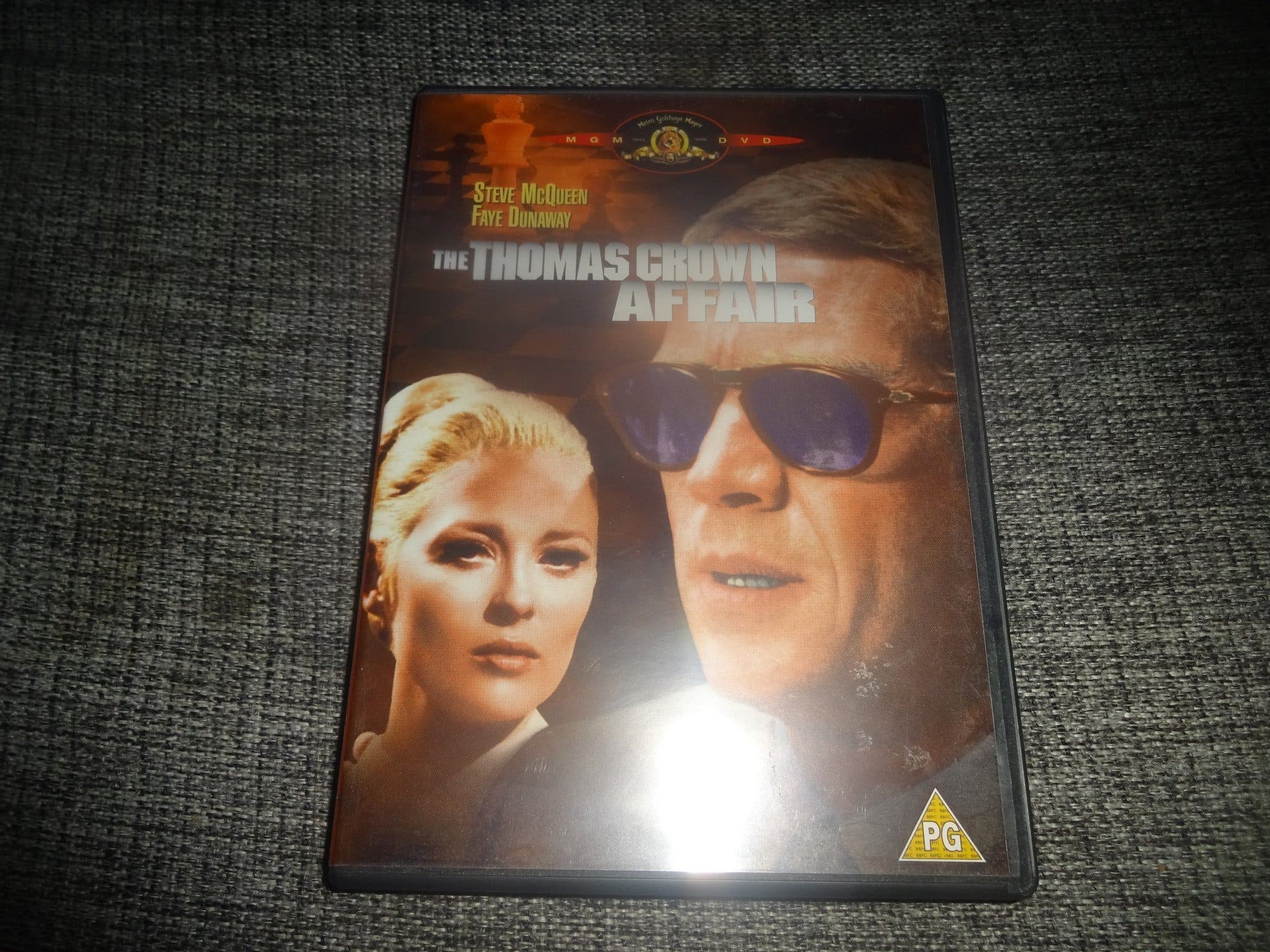 Se produkter som liknar The Thomas Crown Affair DVD -.. på Tradera ...