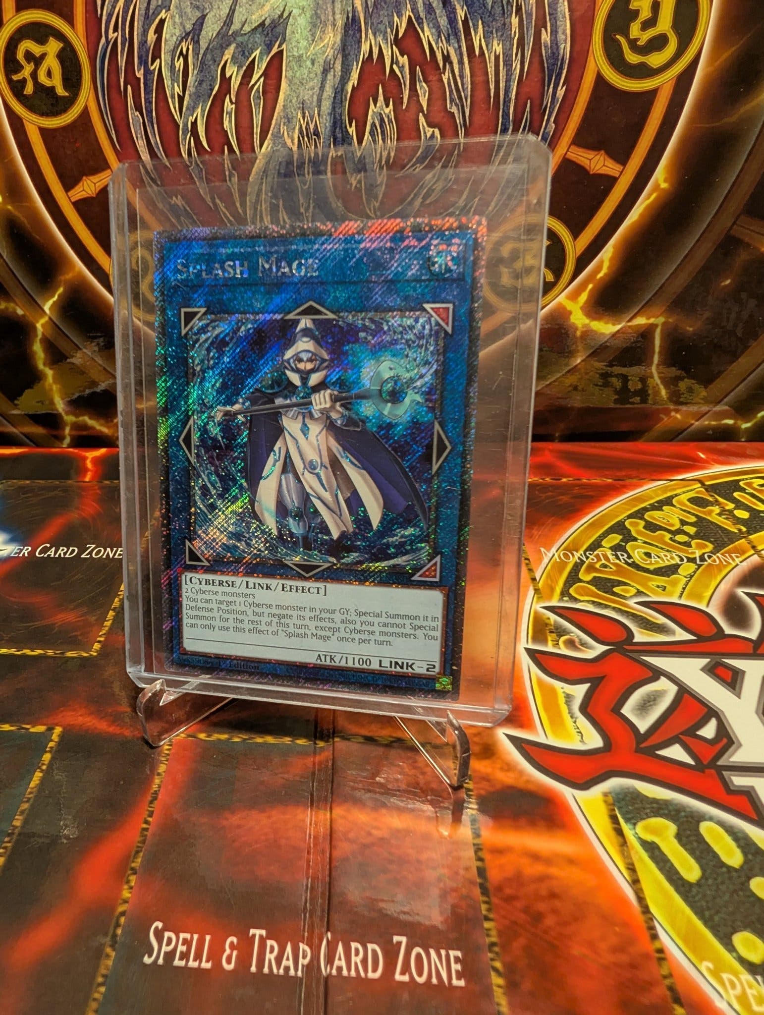 Se produkter som liknar Yu-Gi-Oh! Kort - Splash Mage på Tradera (699241893)