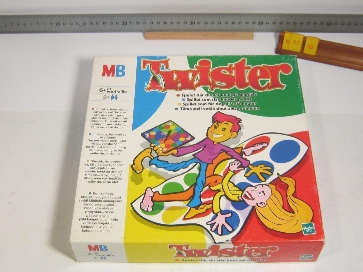 Se produkter som liknar Twister, MB 1999, Komplett på Tradera (670331963)