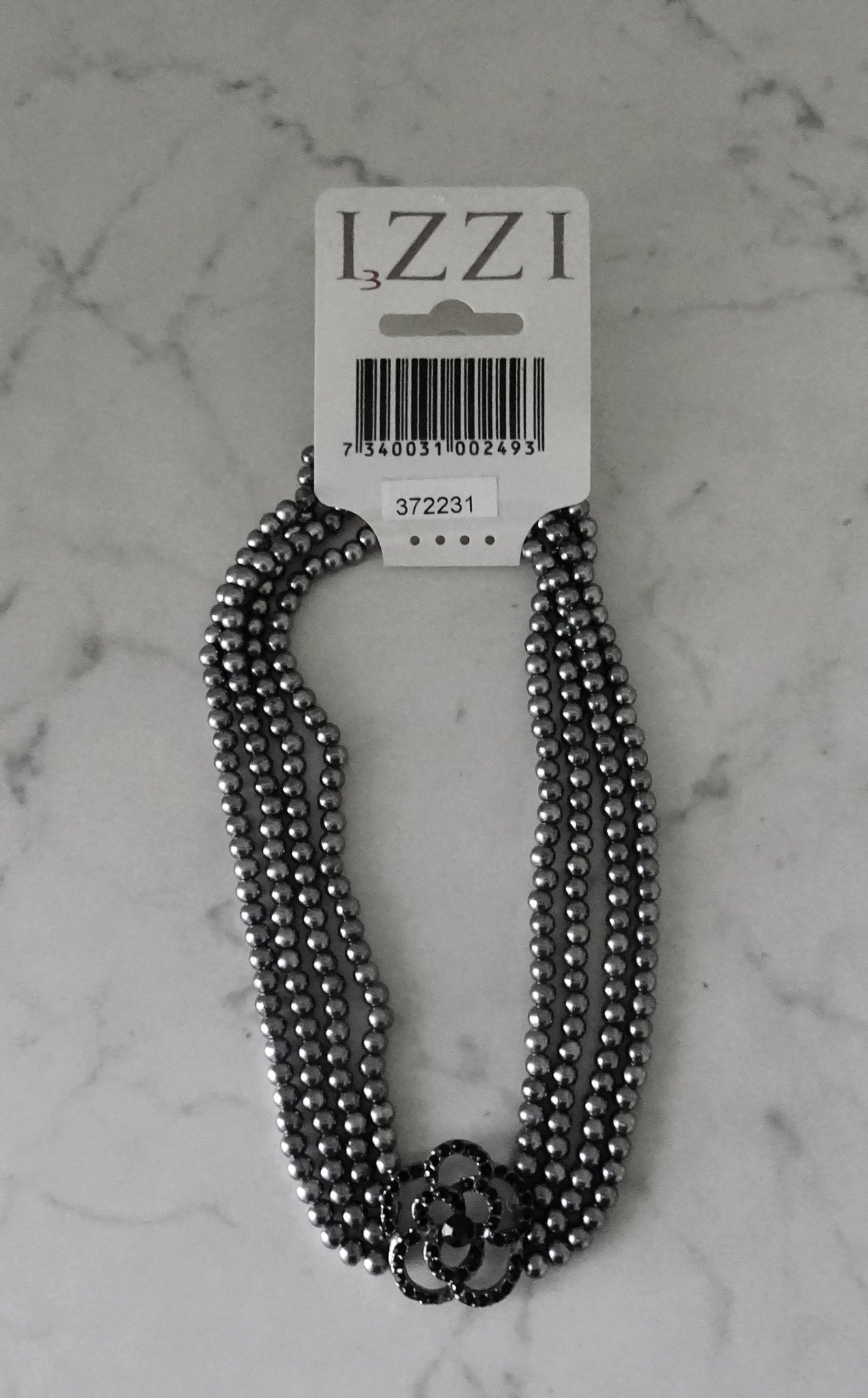 4-radigt halsband med grå pärlor och strassblom.. | Köp på Tradera ...