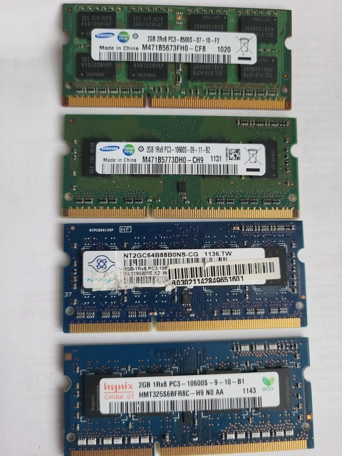 4 st 2GB DDR3 PC3 Minnen | Köp på Tradera (705330555)