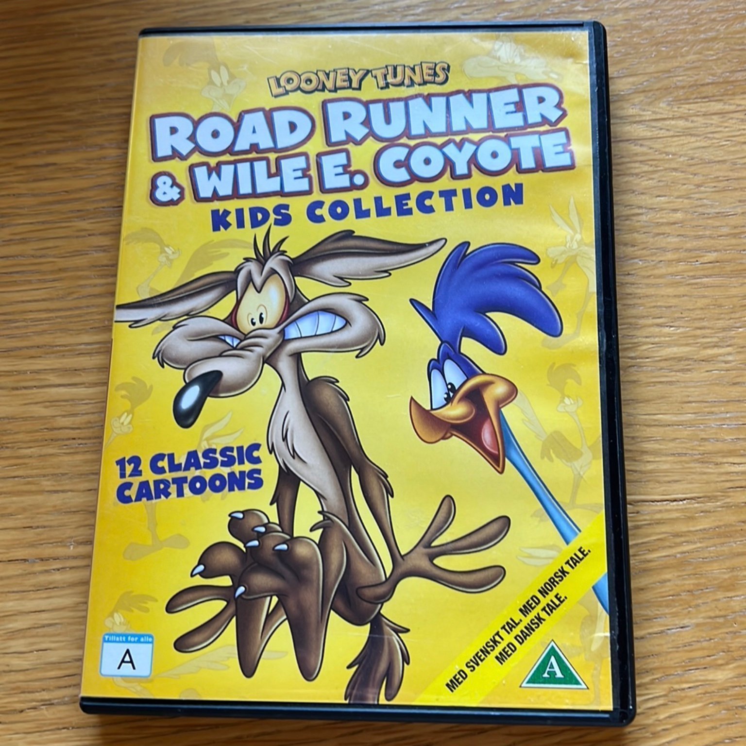 Looney Tunes Road Runner & Wile E. Coyote | Köp på Tradera (635991188)