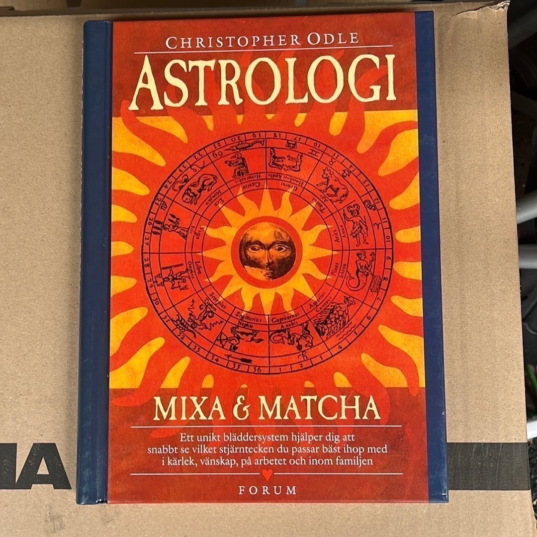 Astrologi av Christopher Odle | Köp på Tradera (703865752)