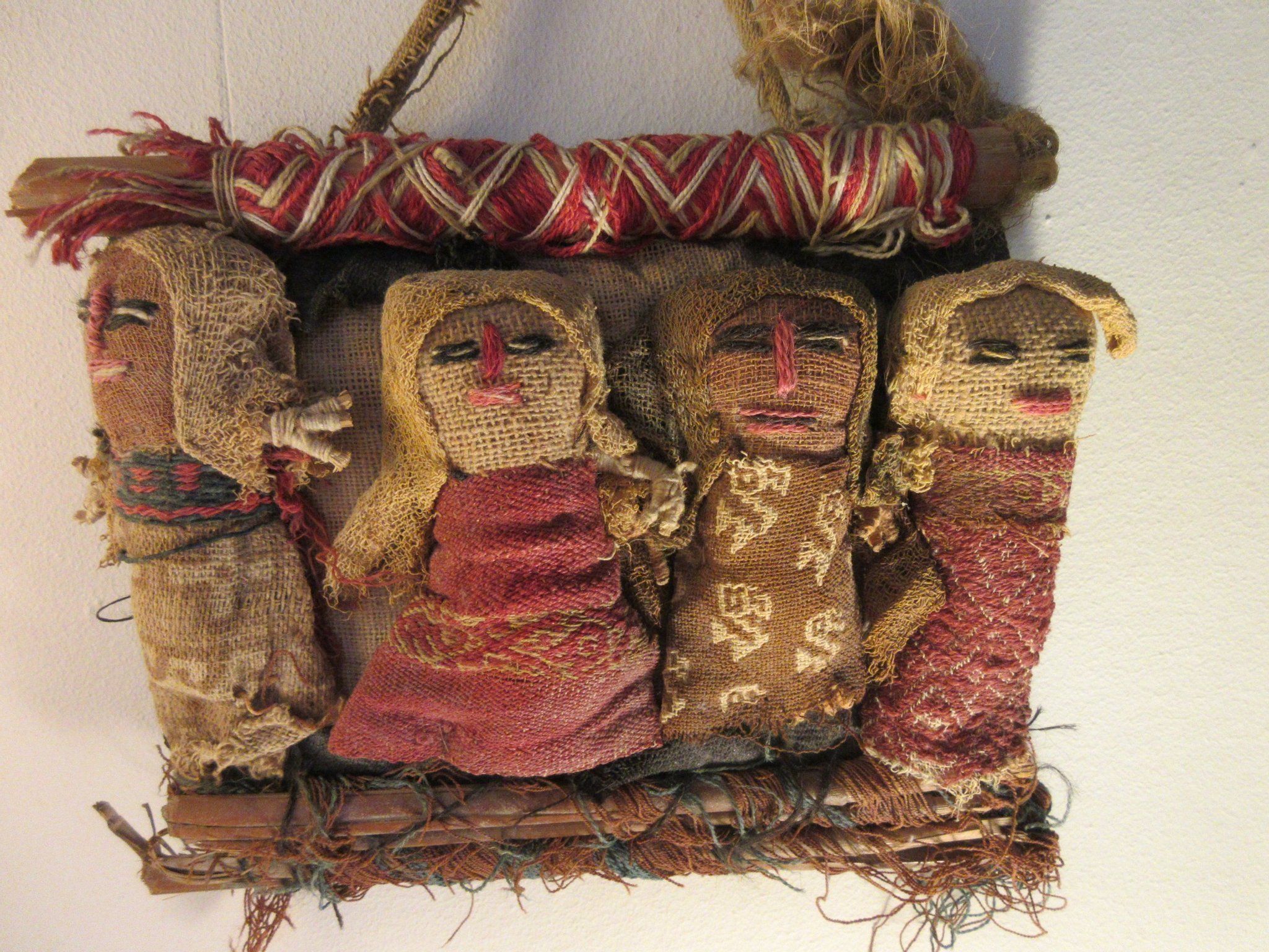 PRE-COLUMBIAN, DOCKOR, CHANCAY-KULTUREN CA.1000.. | Köp på Tradera ...