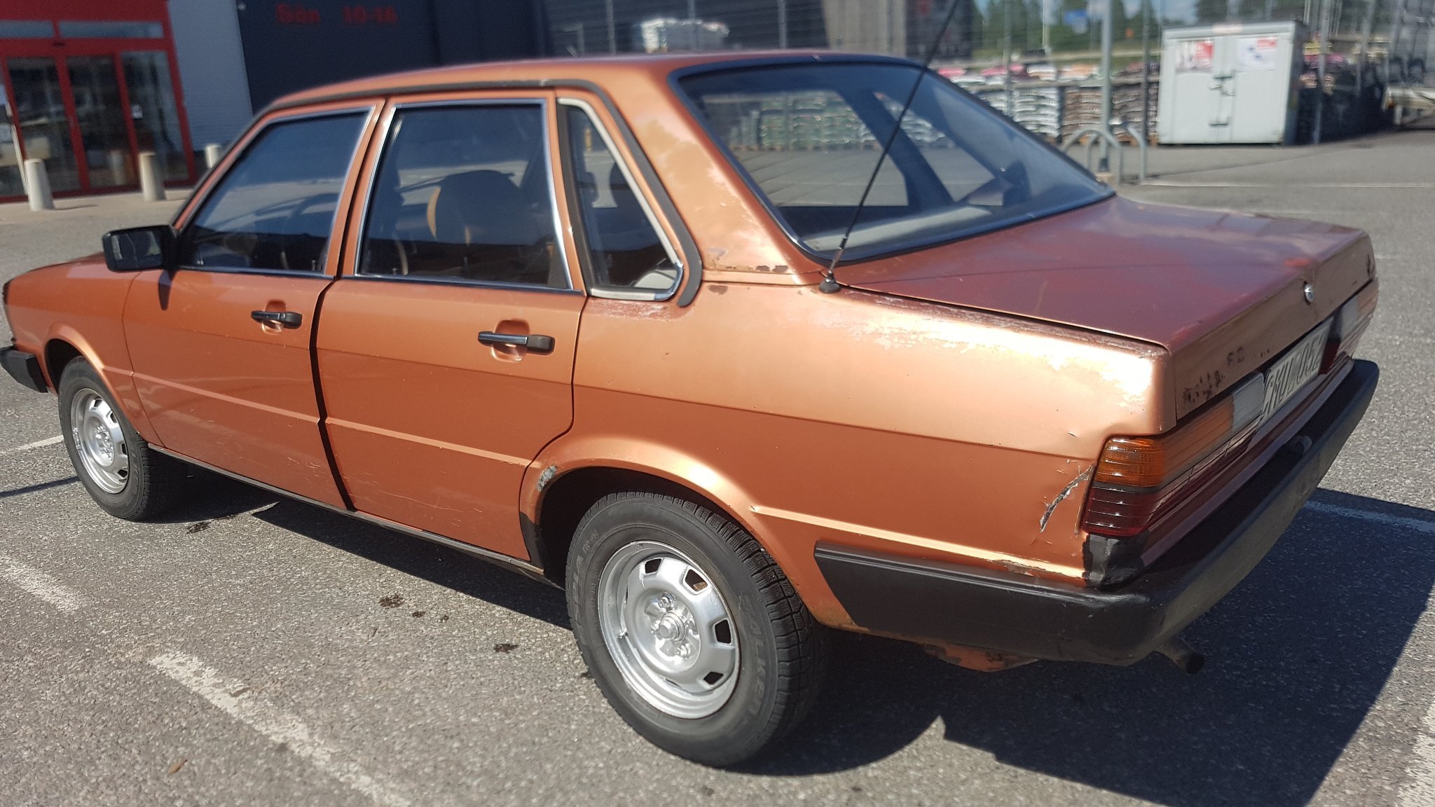 For sale - Audi 80 4-door 1.6 Manual, 75hp, 1980