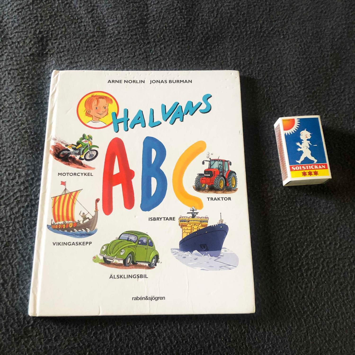 HALVANS ABC - Halvan ( Brandbilen polisbilen m... | Köp på Tradera ...