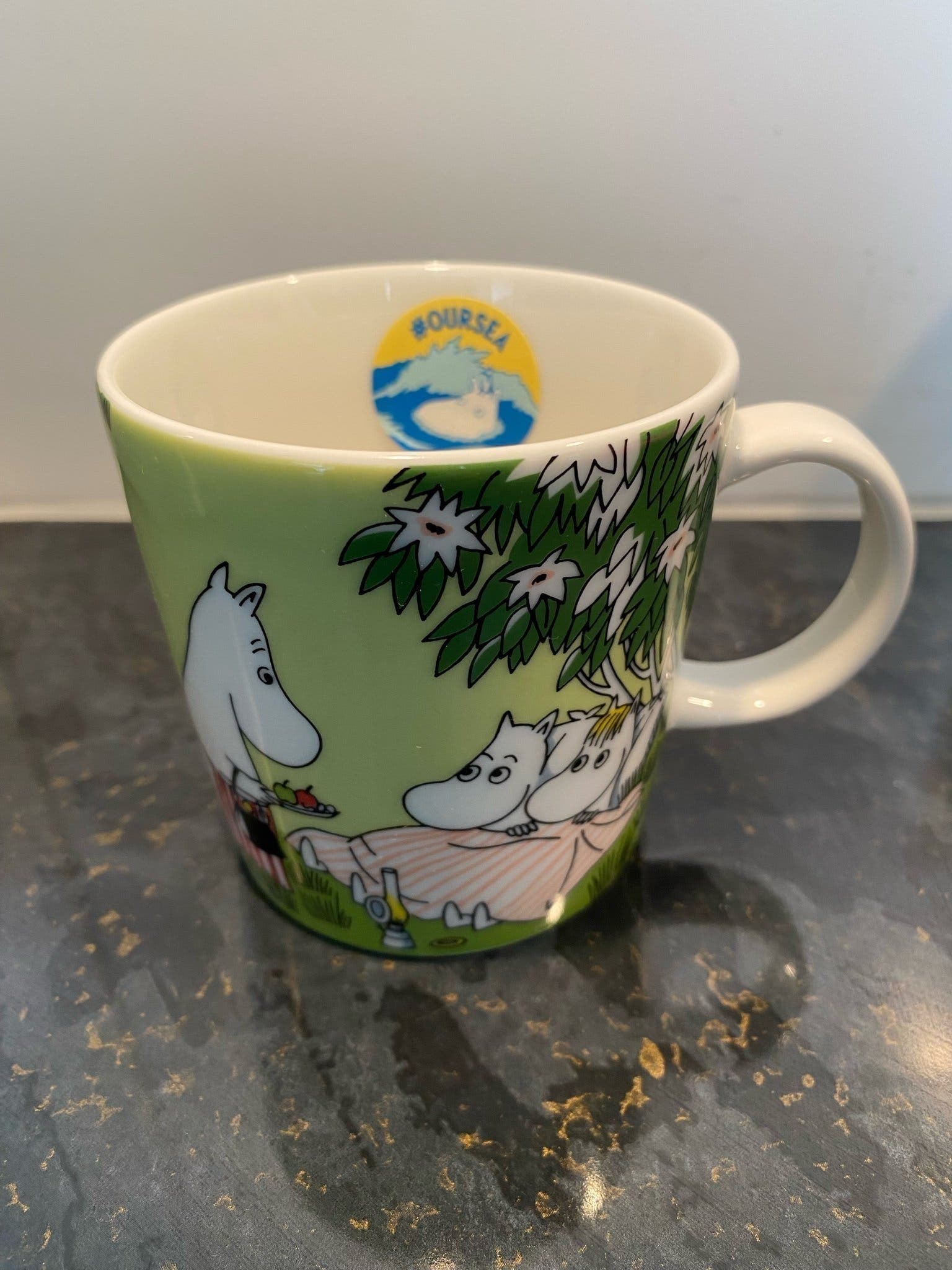 Se produkter som liknar Arabia Mumin Mugg - Vårvinter.. på Tradera ...