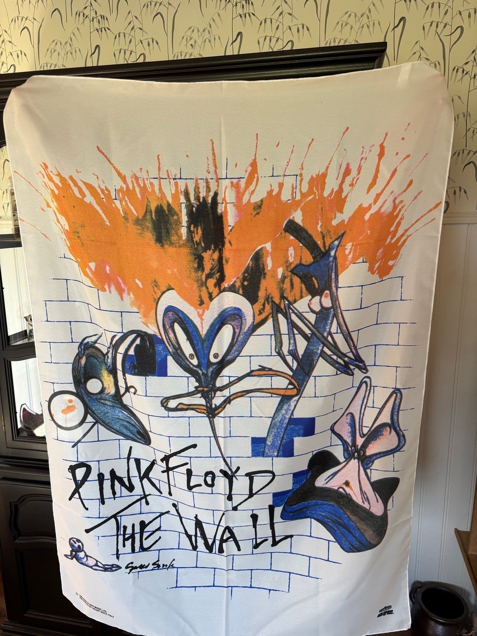Se produkter som liknar Pink Floyd flagga på Tradera (701308658)