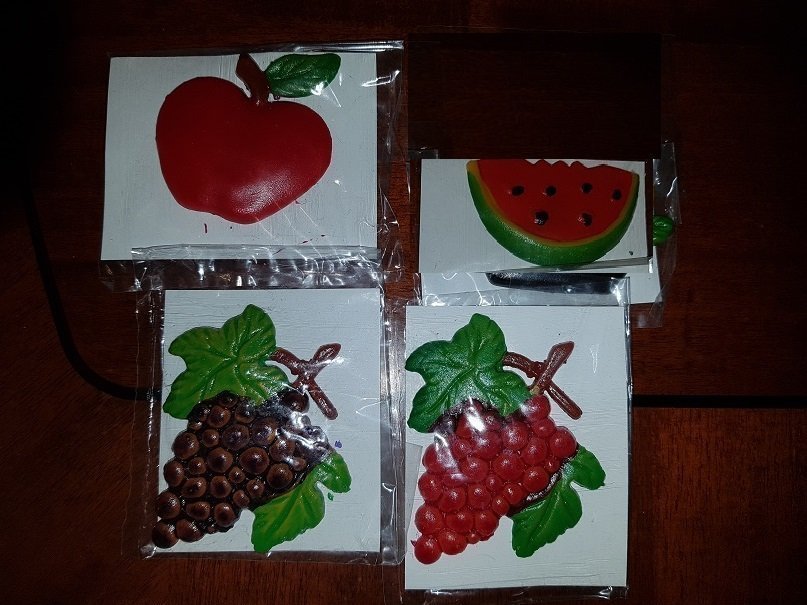 Se produkter som liknar Kylskåp magneter Frukt motiv .. på Tradera ...