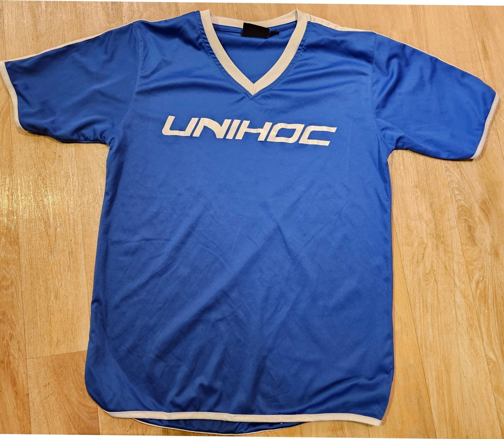 Unihoc blå t-shirt, storlek M | Köp på Tradera (734731357)